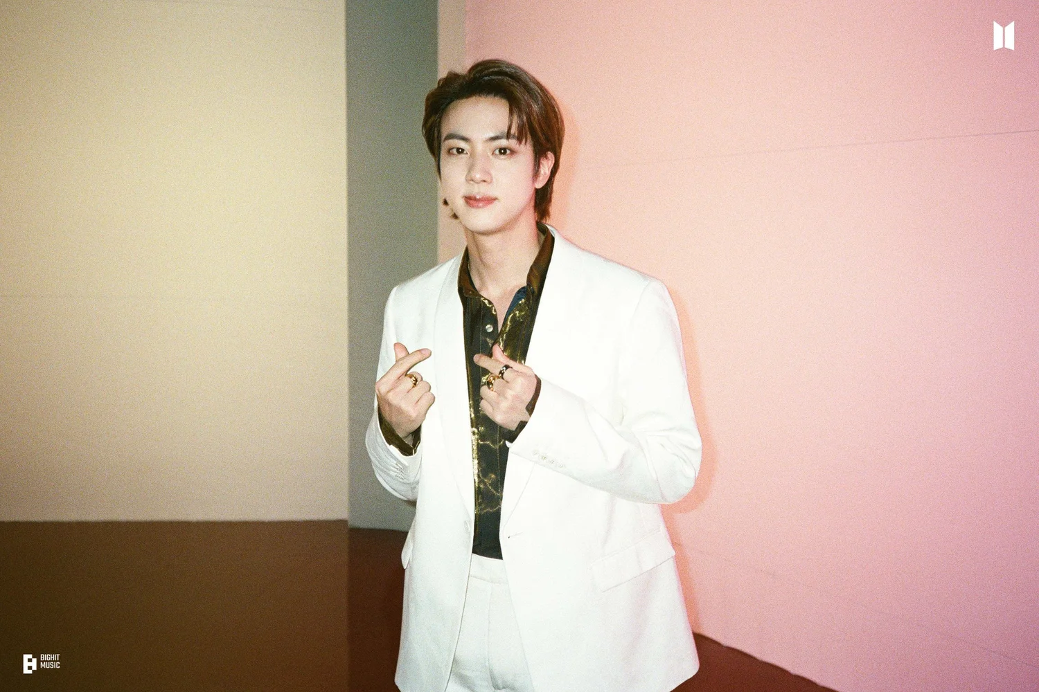 "Yours" Becomes The First Korean OST To Enter Spotify's Global Chart ...