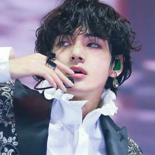 V Career Highlights — US BTS ARMY