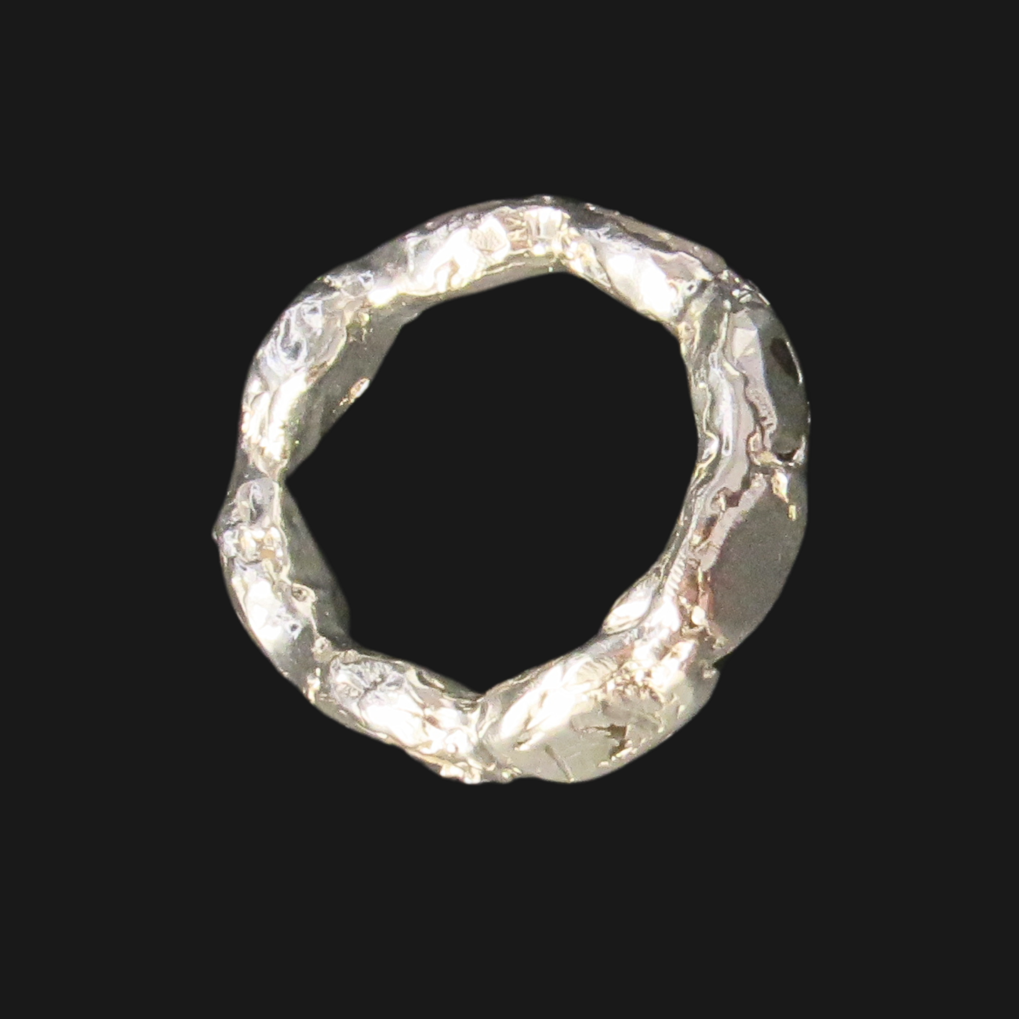 Rosary Treasure Ring — Musée Roo