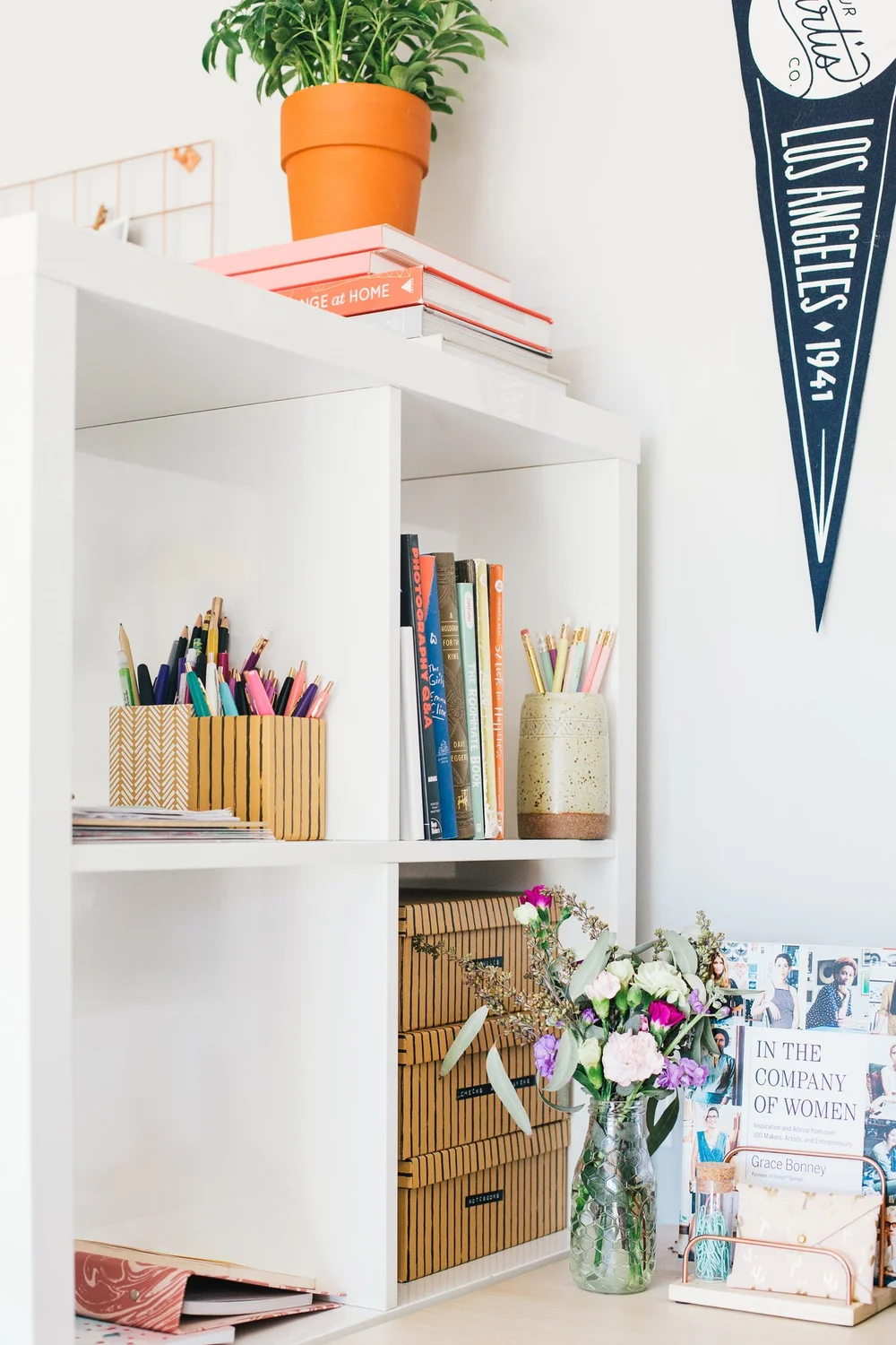 HAPPY WORKSPACE SPRUCE — Love Ding