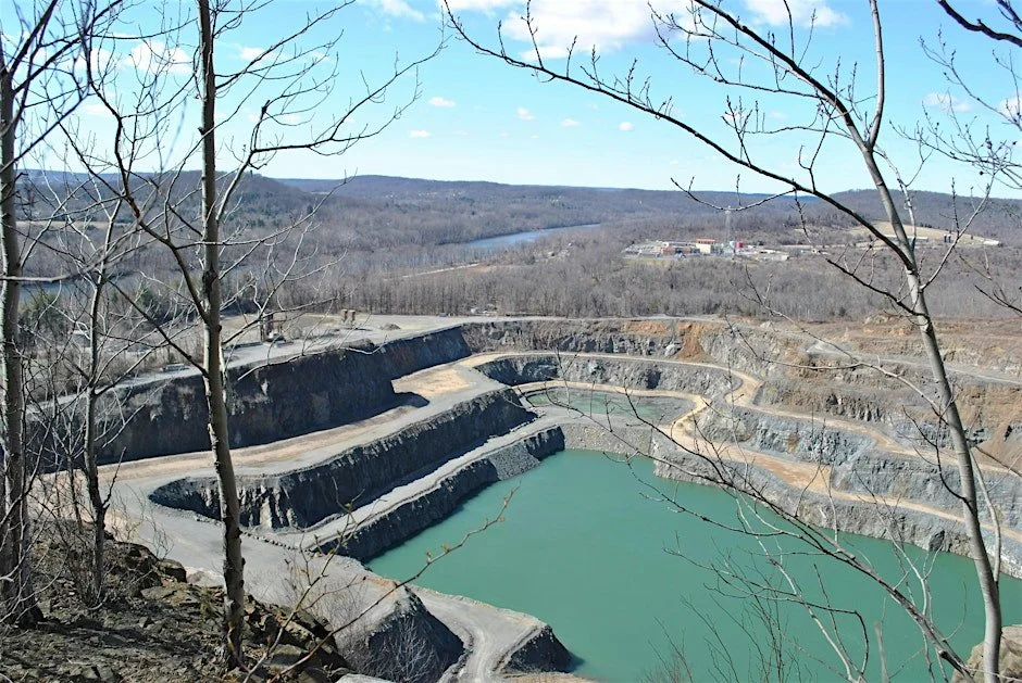 Richard Hunter: Moore’s Station Quarry - From Country Estate to County ...