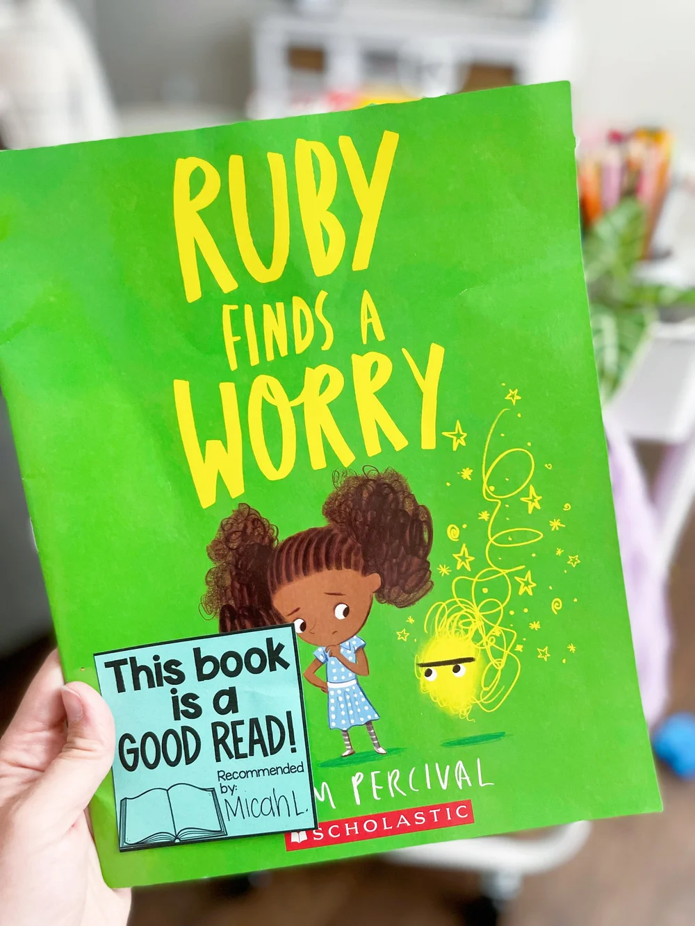 Build Your Classroom Reading Community this Spring — The Simple Classroom