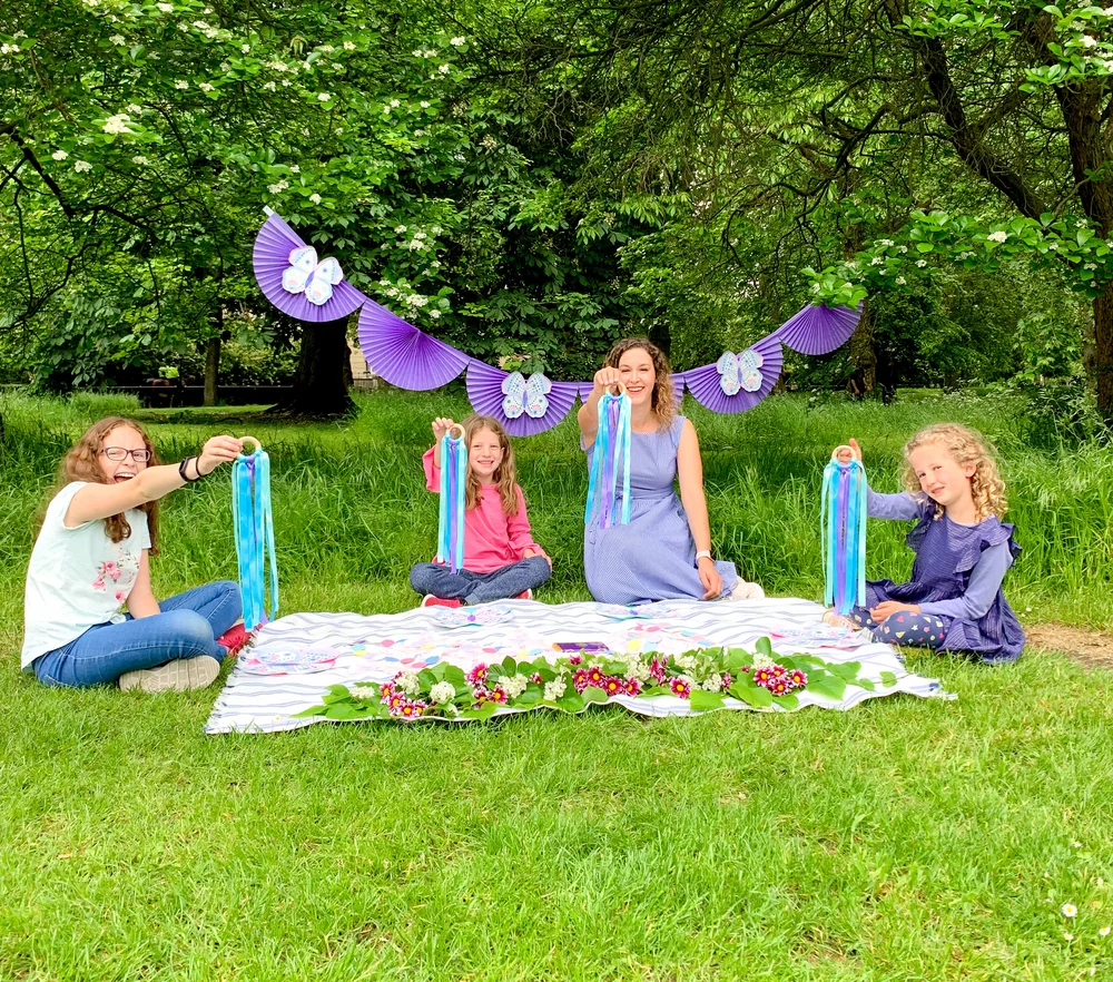 Party on the Go 1: Butterfly garden party — Fun and confetti