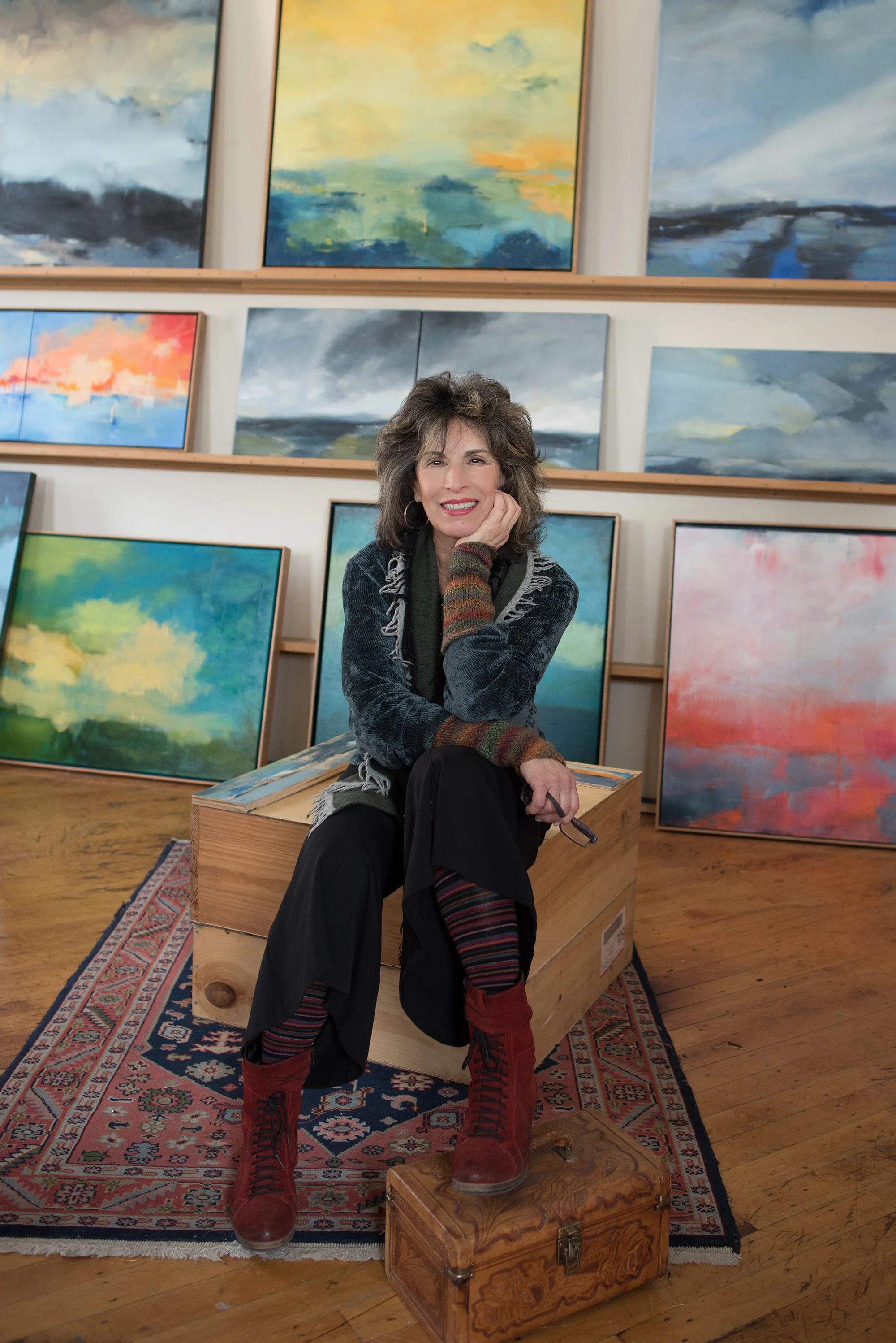 About — Laura Radwell