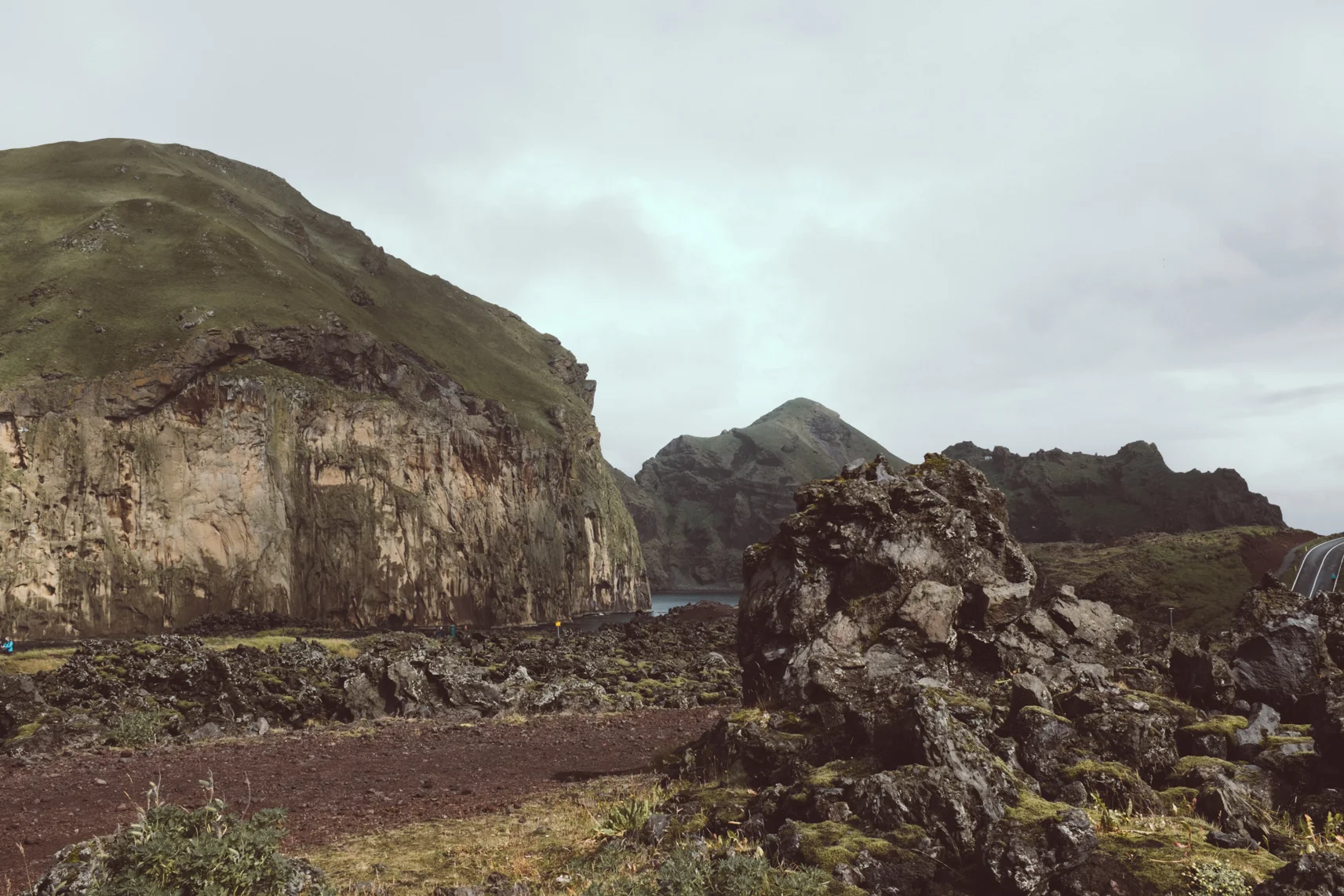 15 photos that will make you want to visit the Island of Heimaey ...