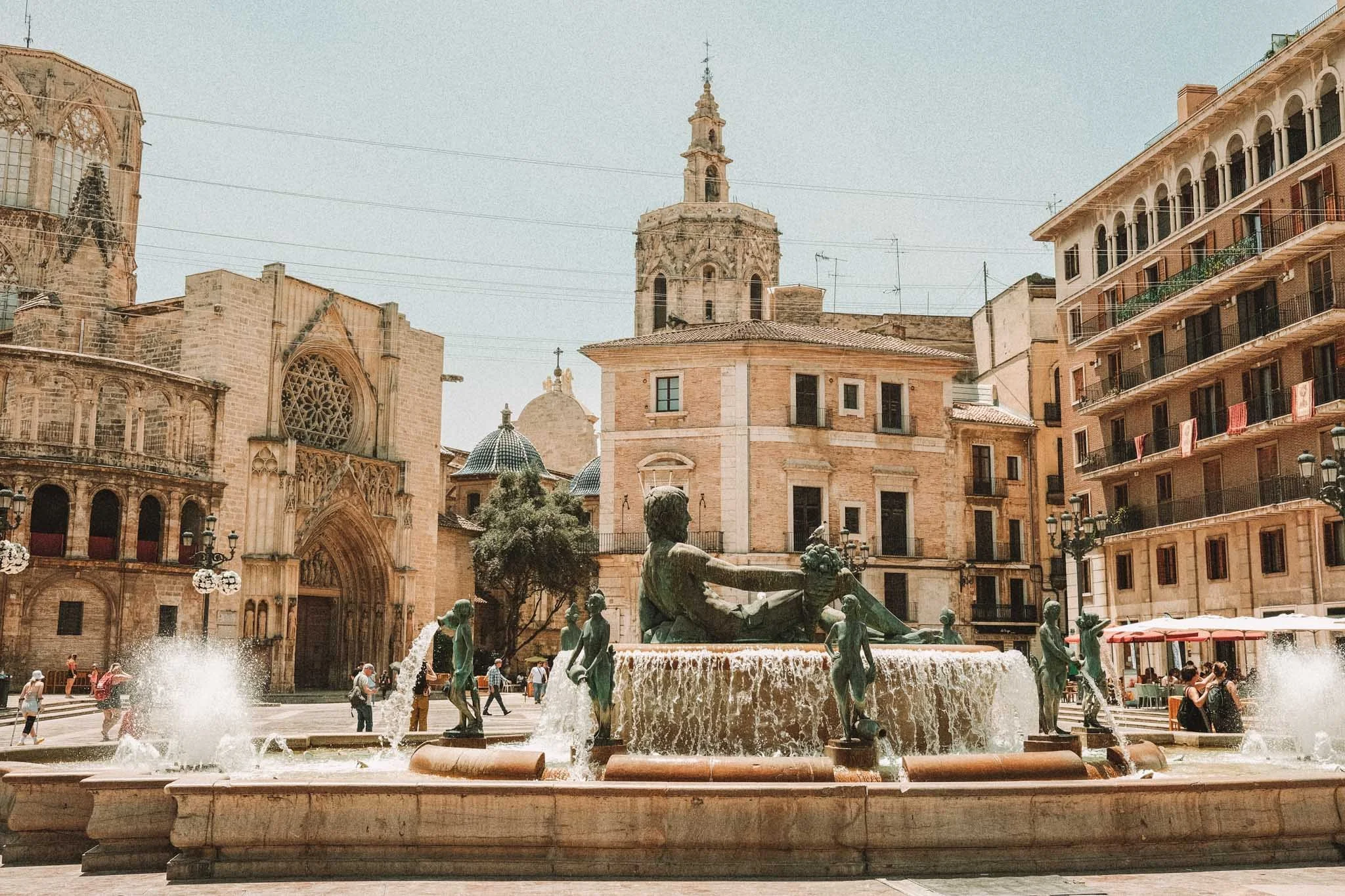 Valencia in 3 Days Itinerary: Guide to Spain's Hidden Gem | In Between ...