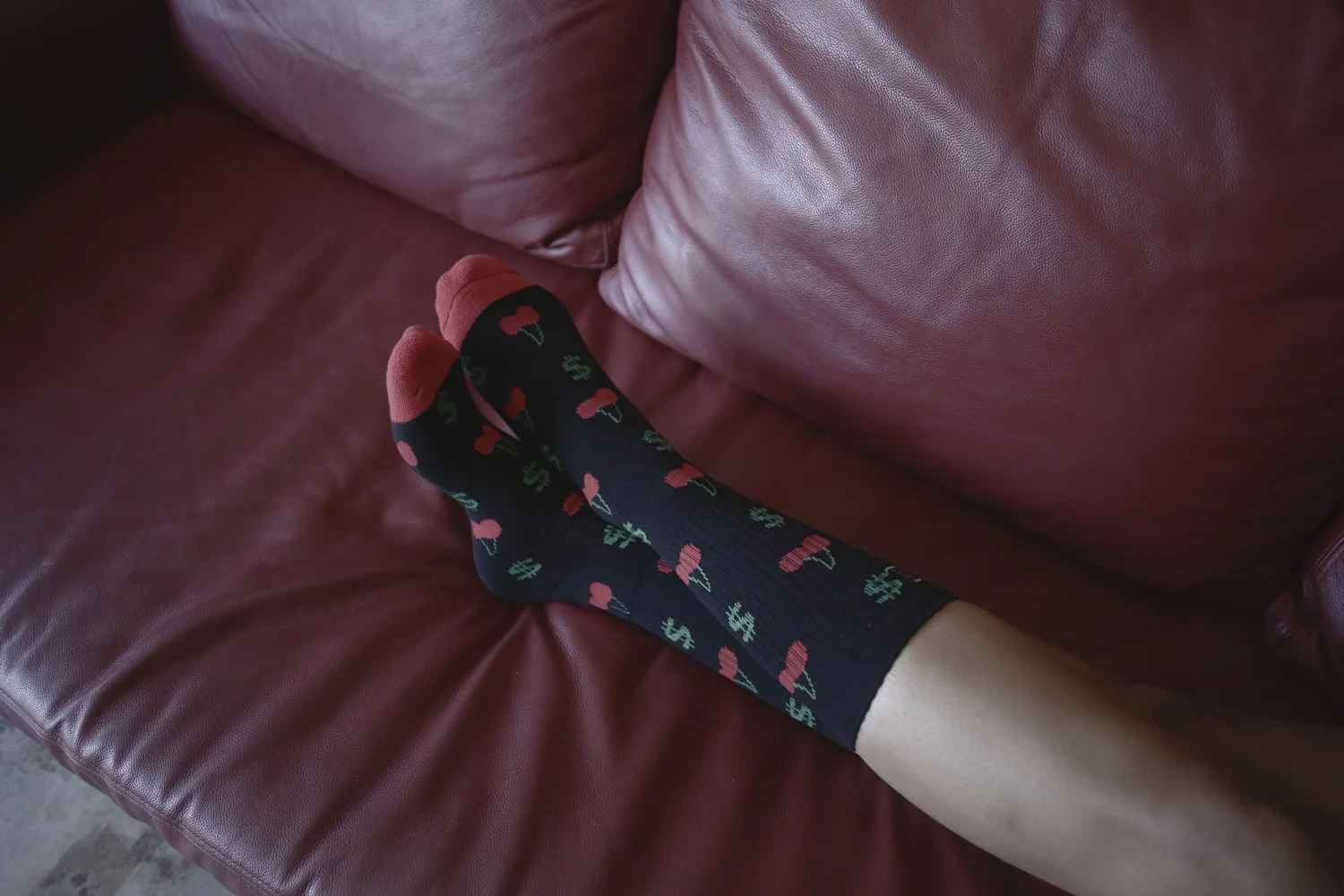 Two Feet Ten Toes