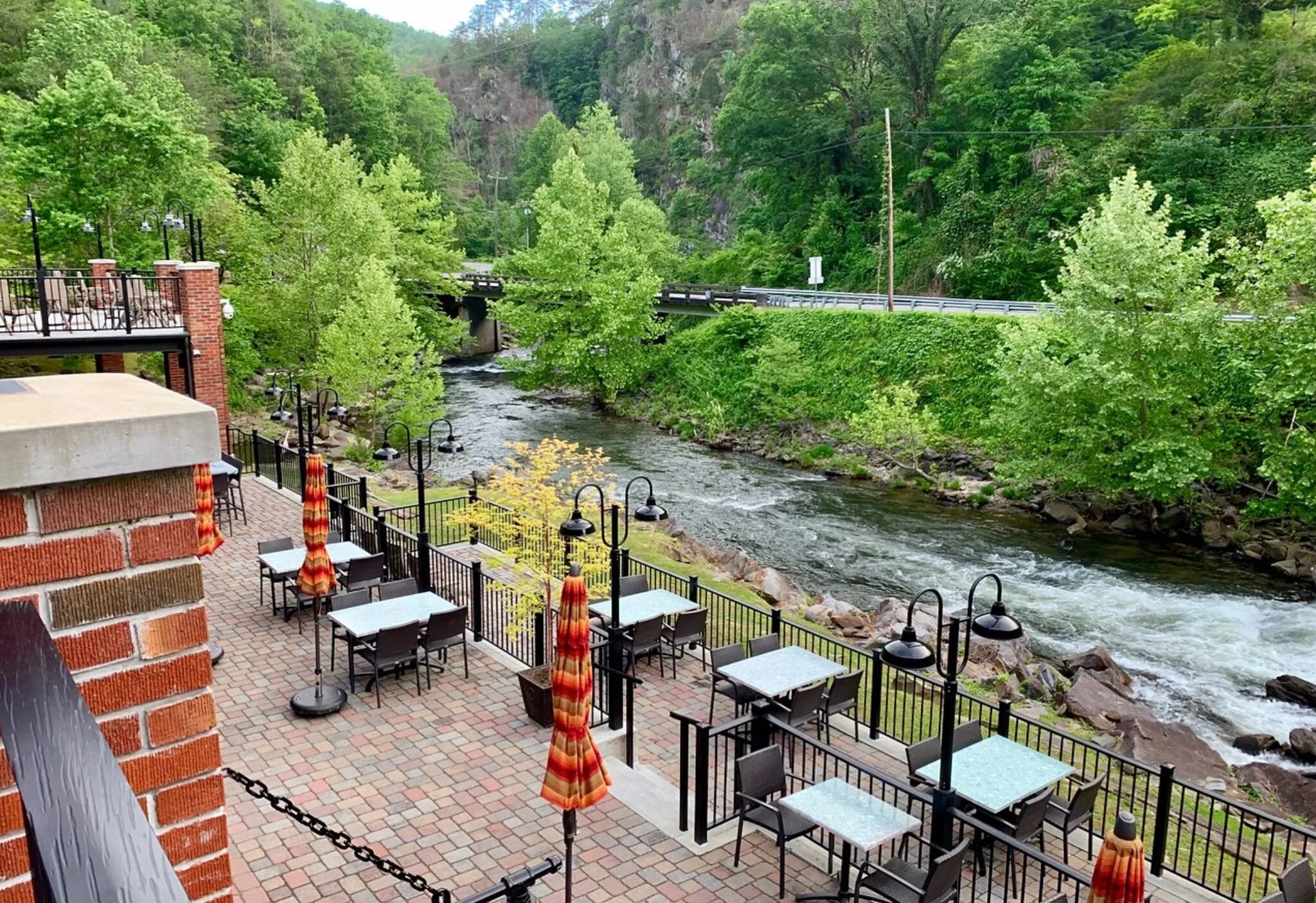 About the venue — Mvading the Dragon