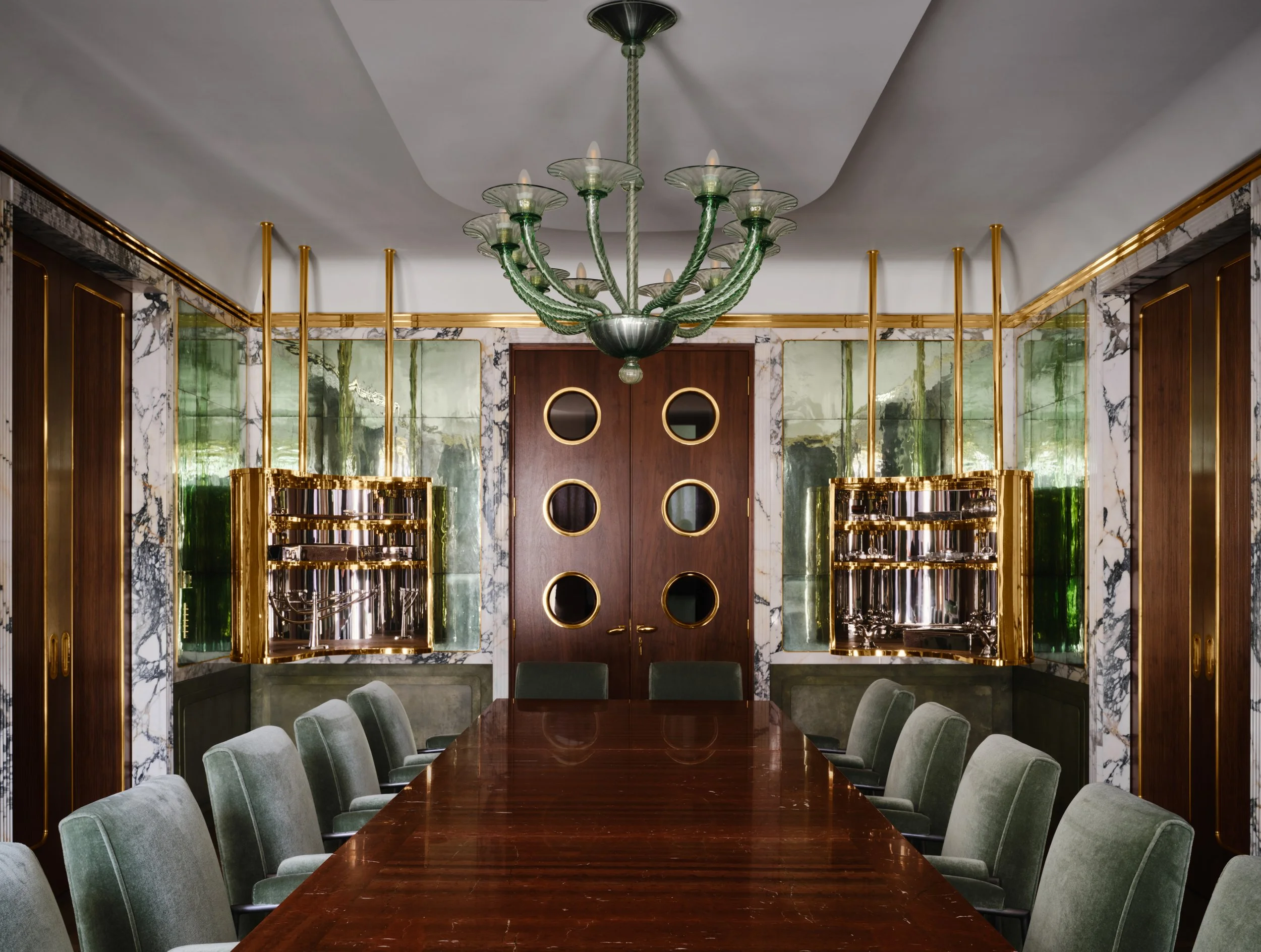 Peter Mikic - Interior Design Studio