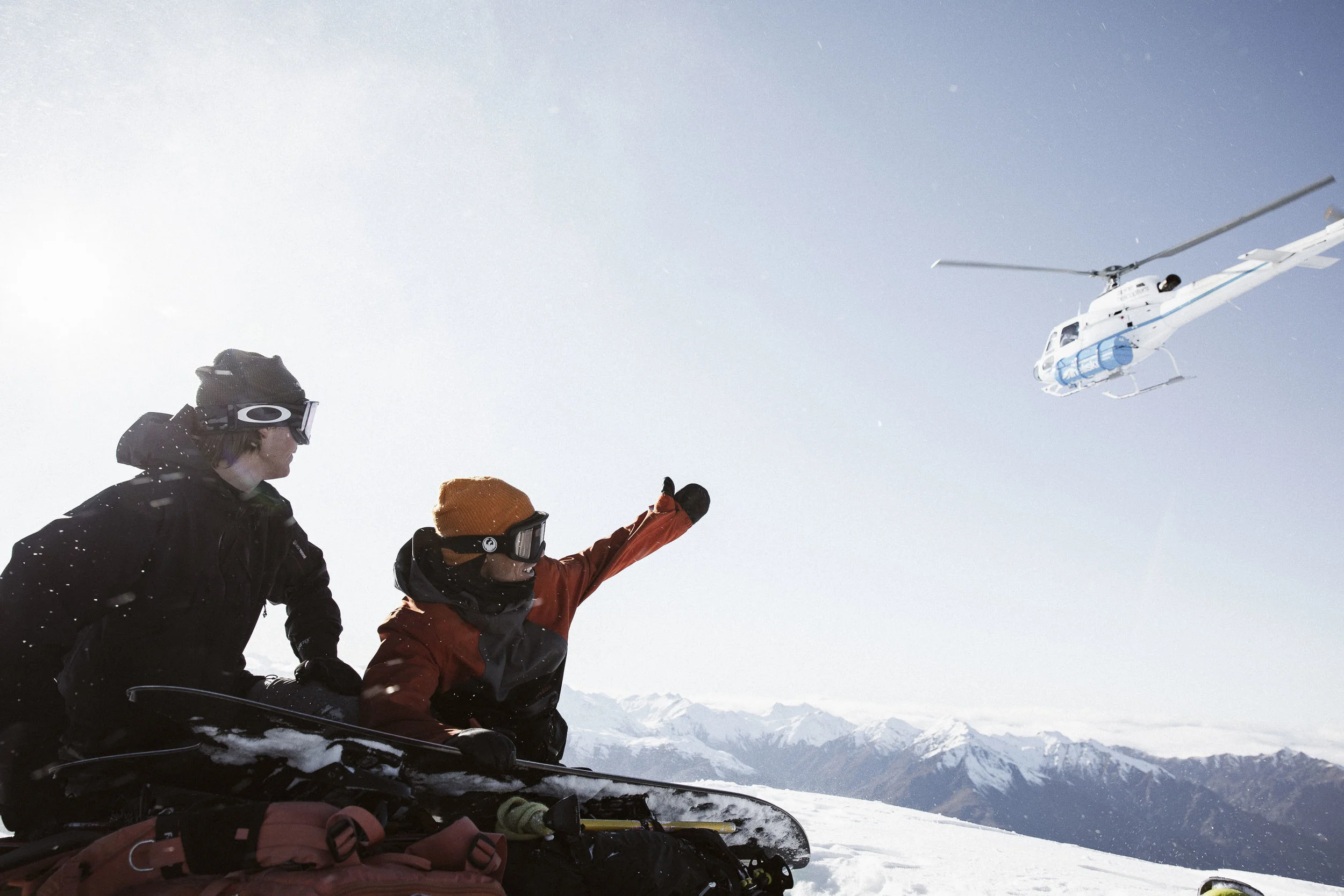 Heli boarding & Skiing | Snow Tours — EXPLORE WĀNAKA