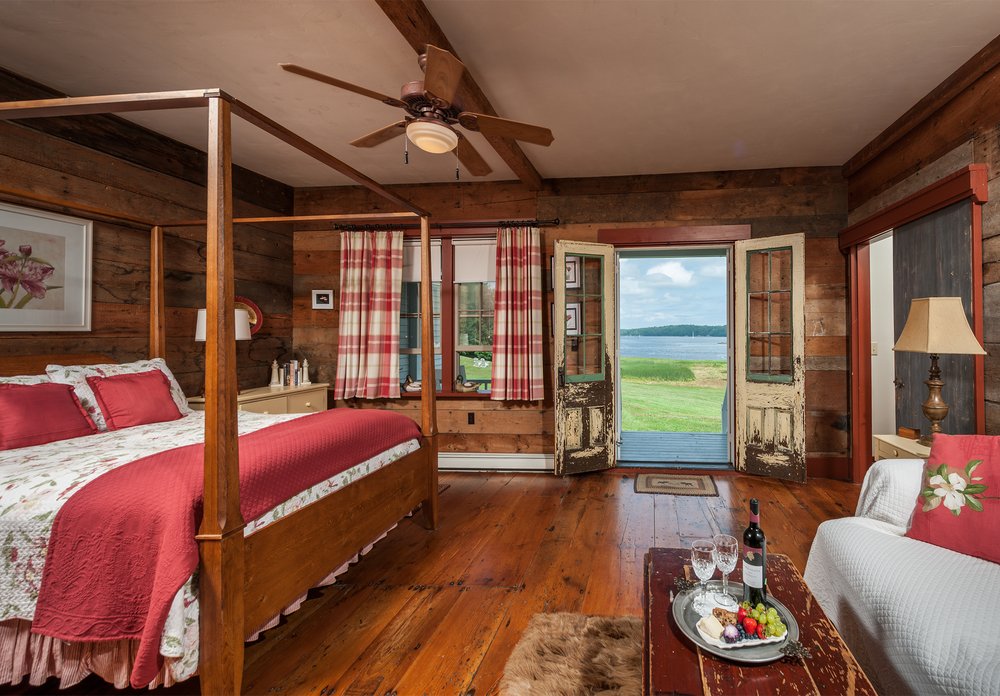 Inn Rooms — The 1774 Inn