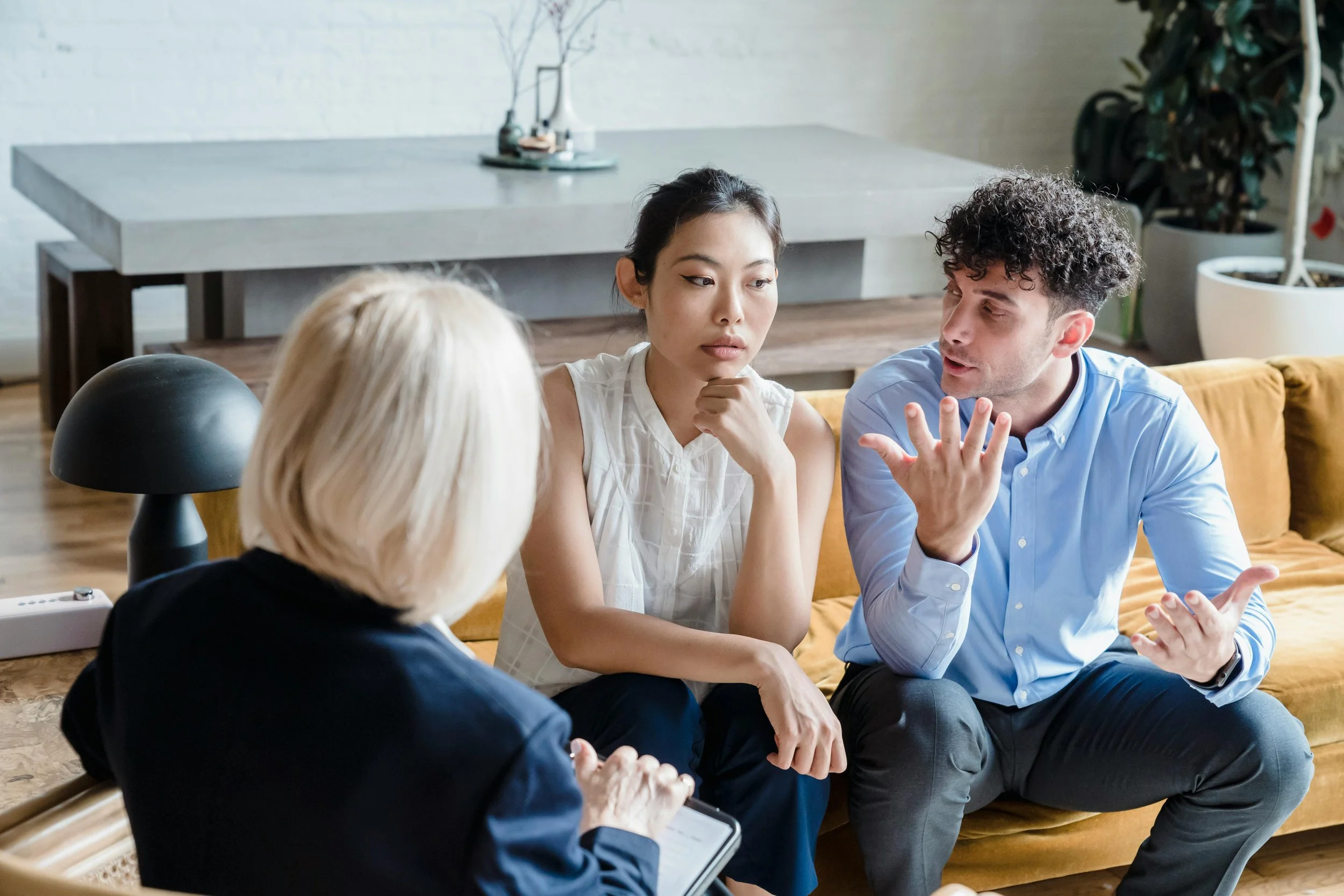 Reconnecting After a Fight: A Therapist’s Guide to Repairing Conflict ...
