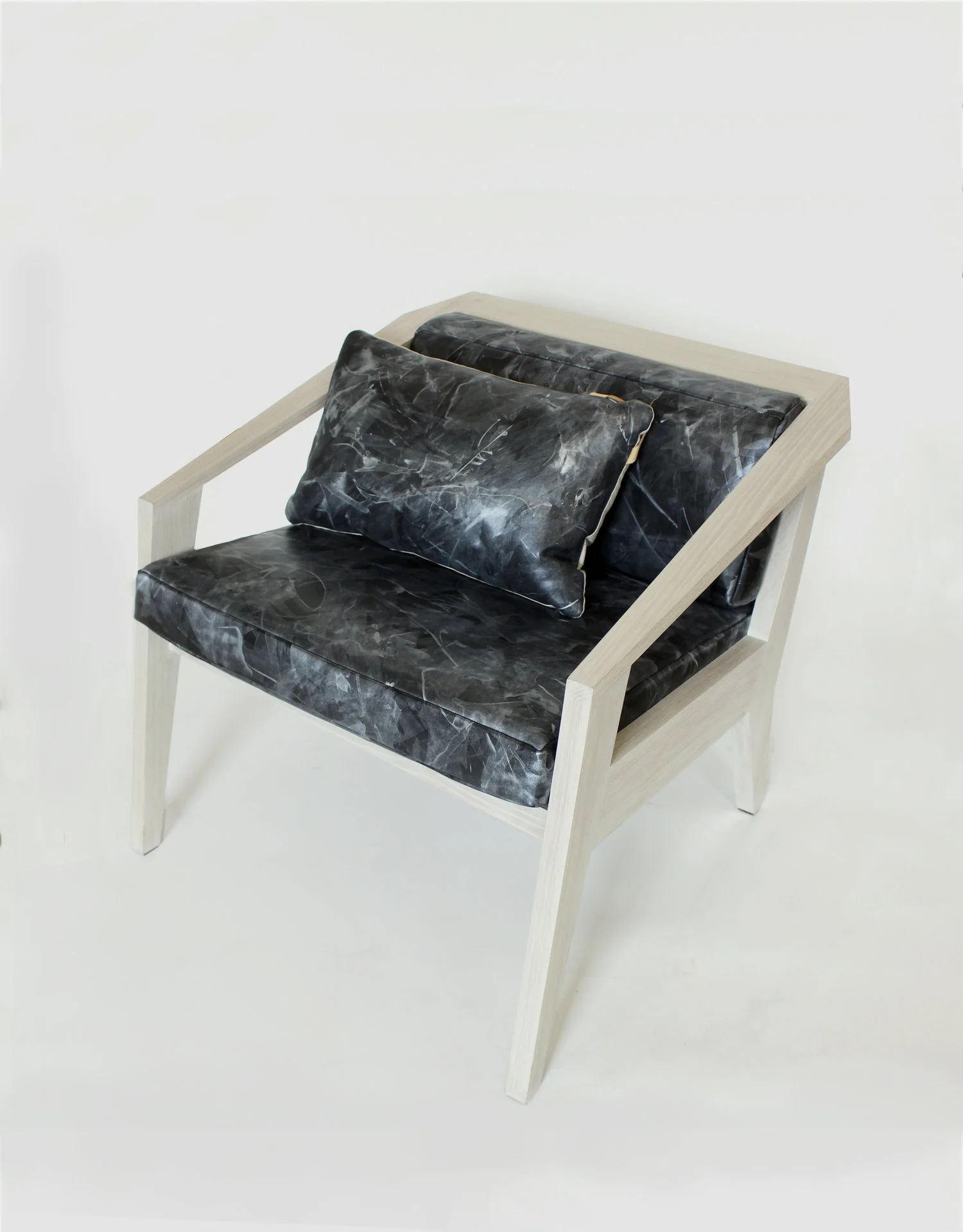 Collaborations — AVO