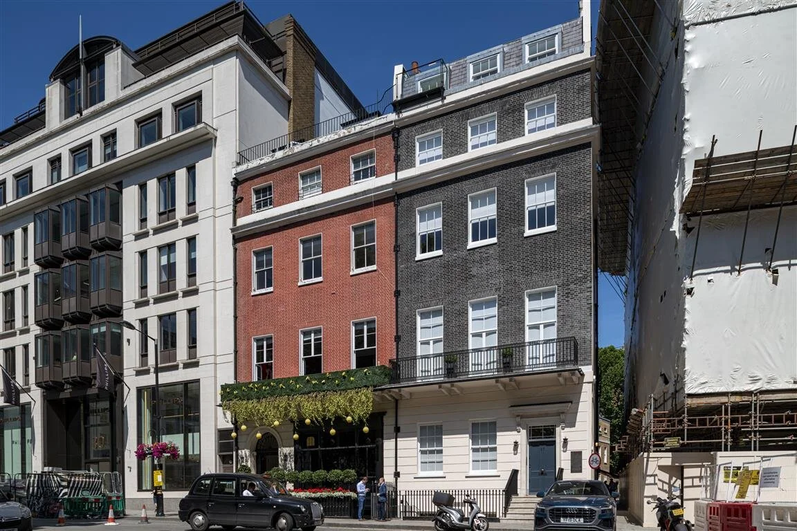 27 Berkeley Square — Platform