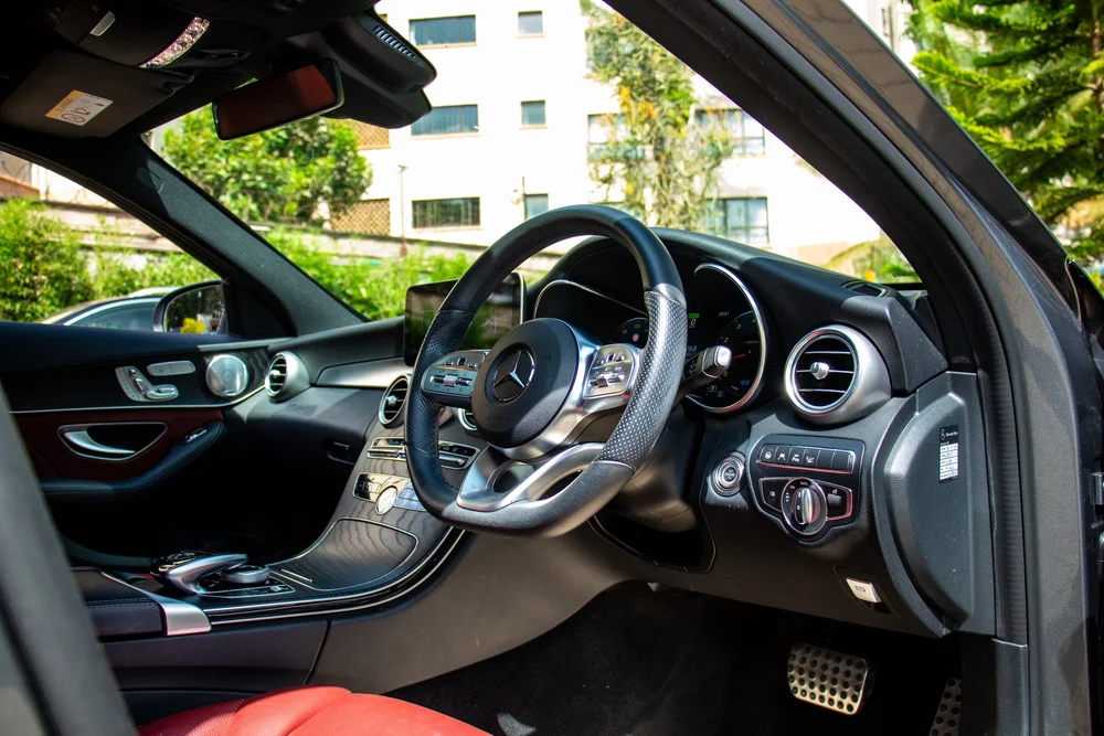 The New Mercedes Benz C Class with EQ-Boost. Fully Loaded New Shape ...