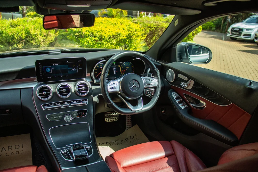 The New Mercedes Benz C Class with EQ-Boost. Fully Loaded New Shape ...