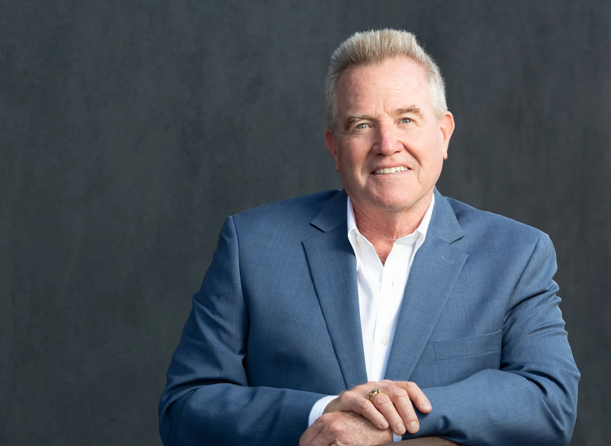 GREG VOISEN