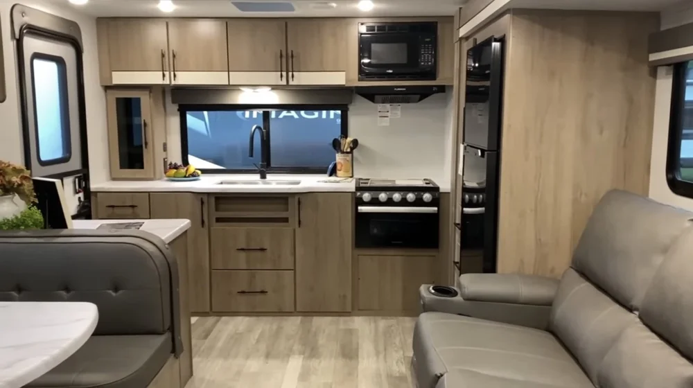 Daily RV review: Grand Design Imagine XLS 23LDE travel trailer