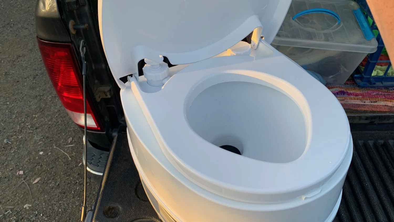 Camco travel toilet review