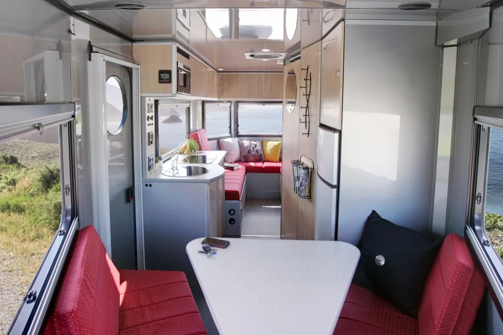 RV review: Safari Condo Alto A2124 - aerodynamic star