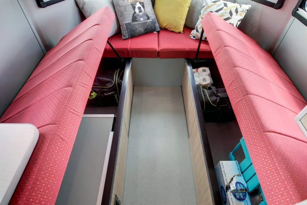 RV review: Safari Condo Alto A2124 - aerodynamic star