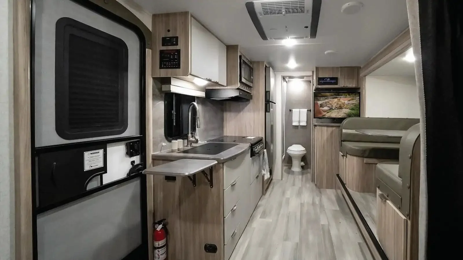 Winnebago Micro Minnie 2108ds Flx Rv Review