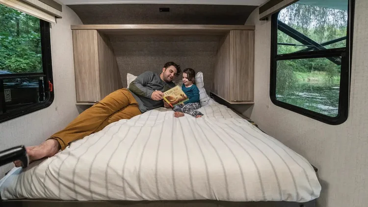 Winnebago Micro Minnie 2108DS FLX RV review