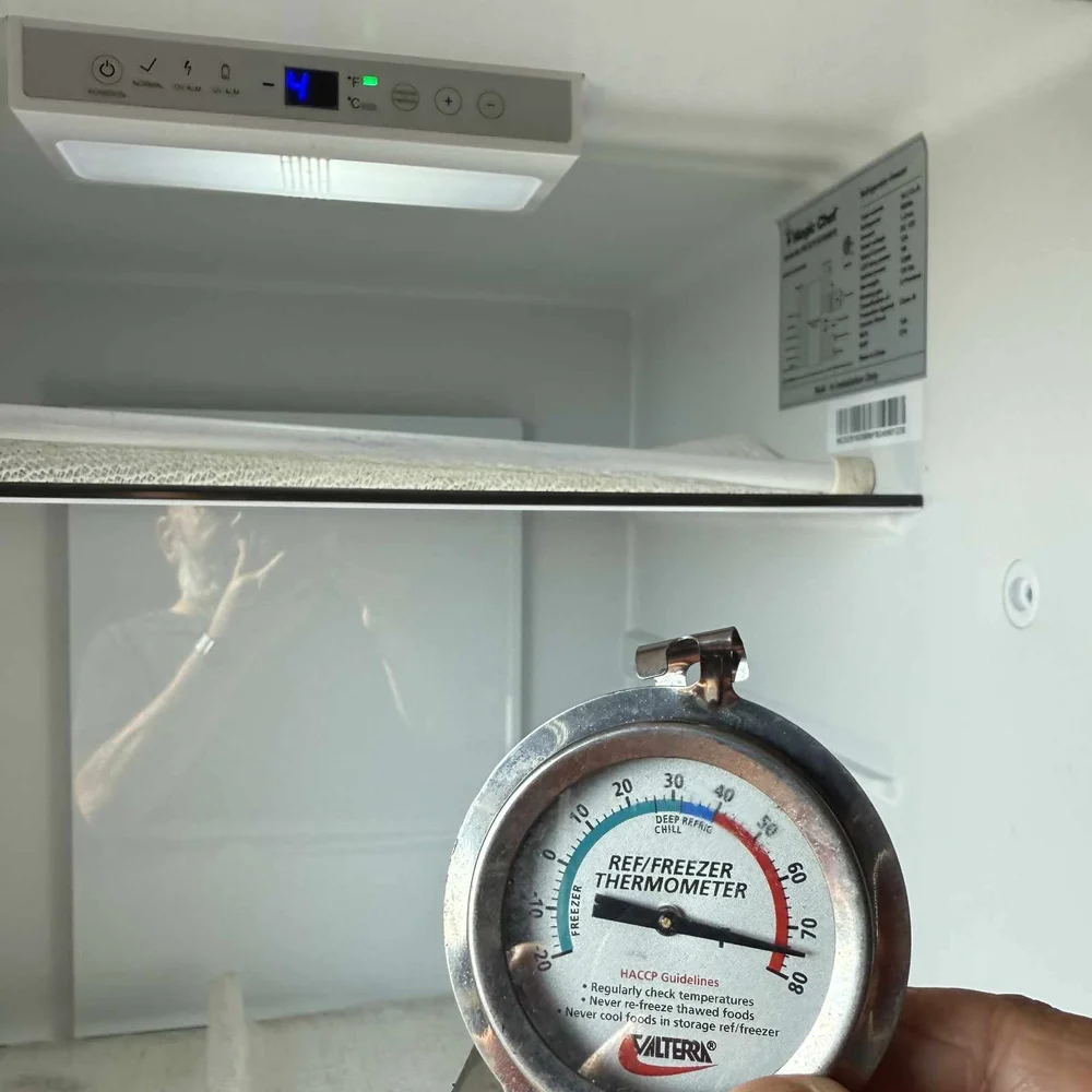 How long will a 12 volt RV refrigerator run on solar