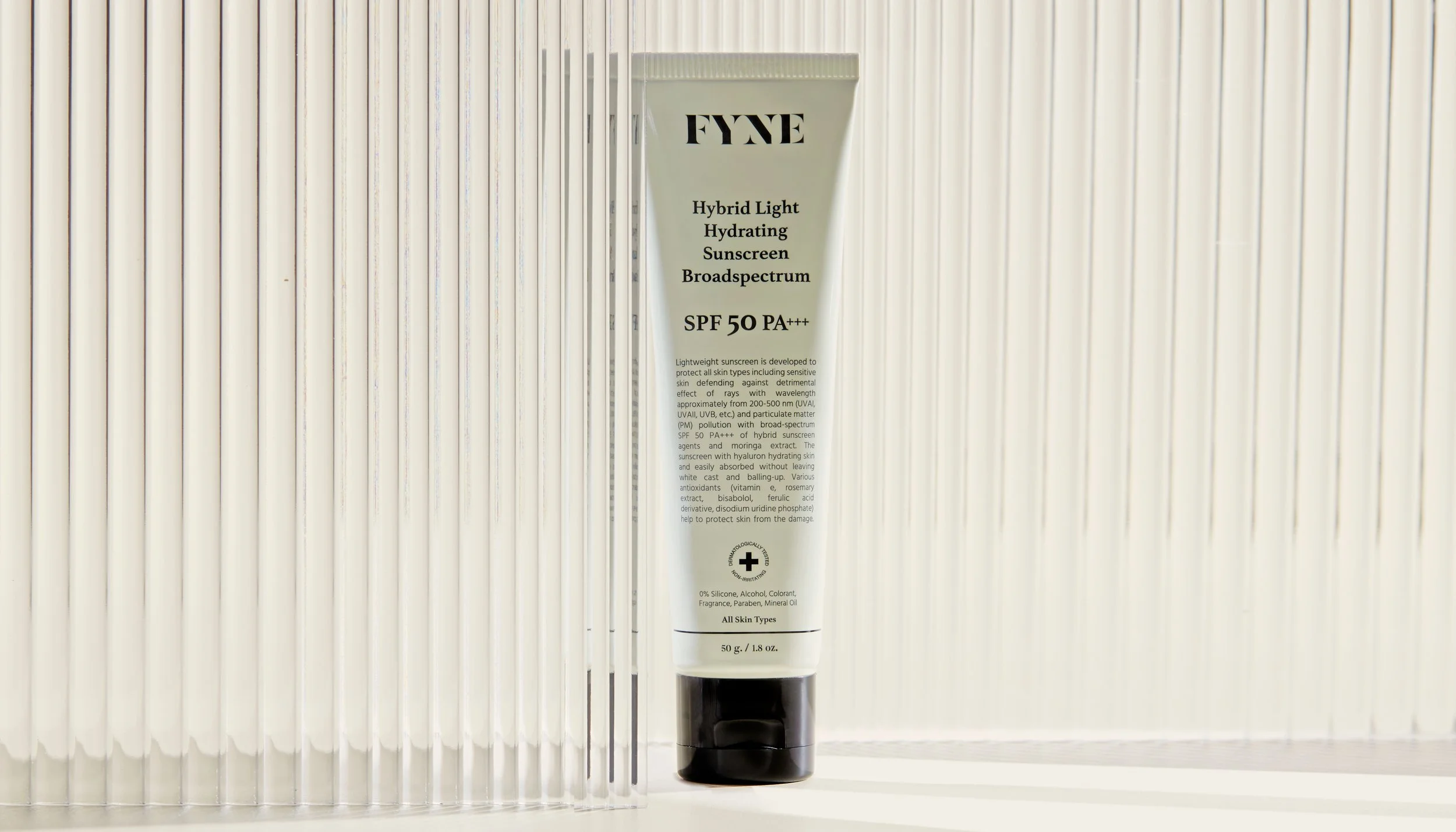 Hybrid Light Hydrating Sunscreen Broadspectrum SPF 50 PA+++ — FYNE