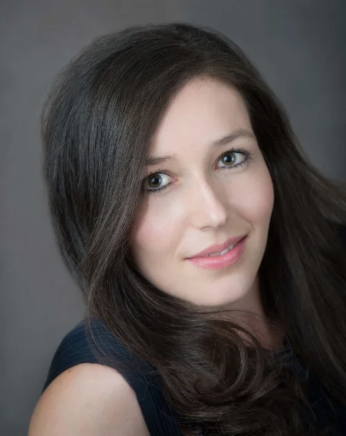 About — Emily Hauser