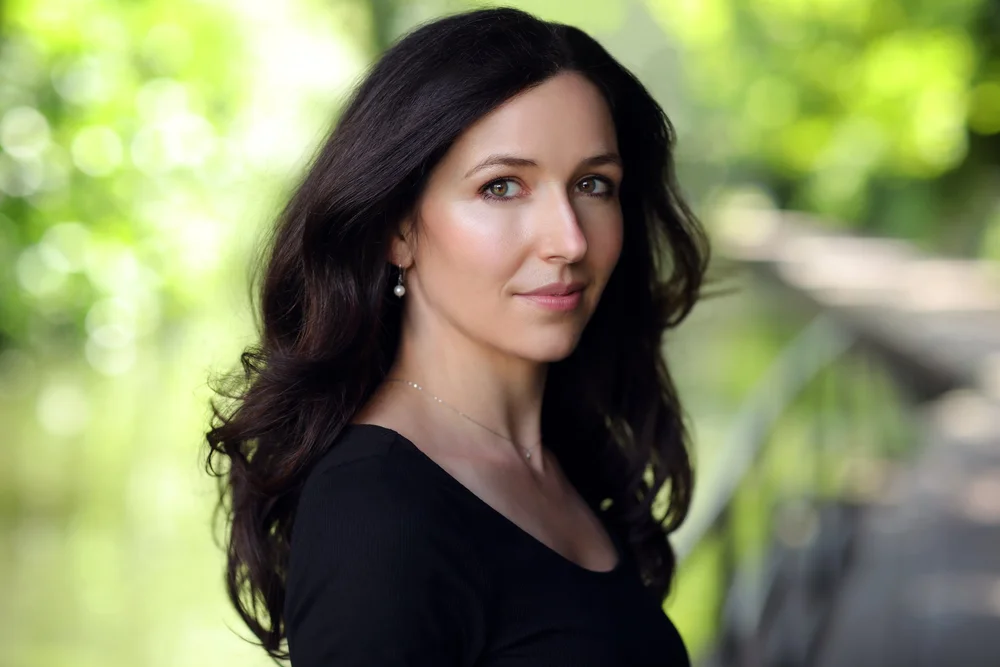 About — Emily Hauser