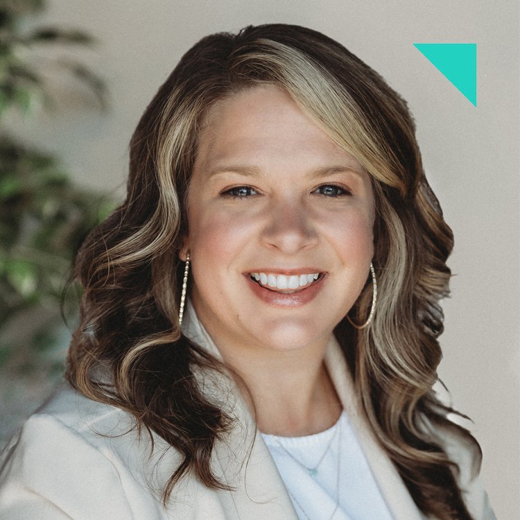 We — MiddleM Creative