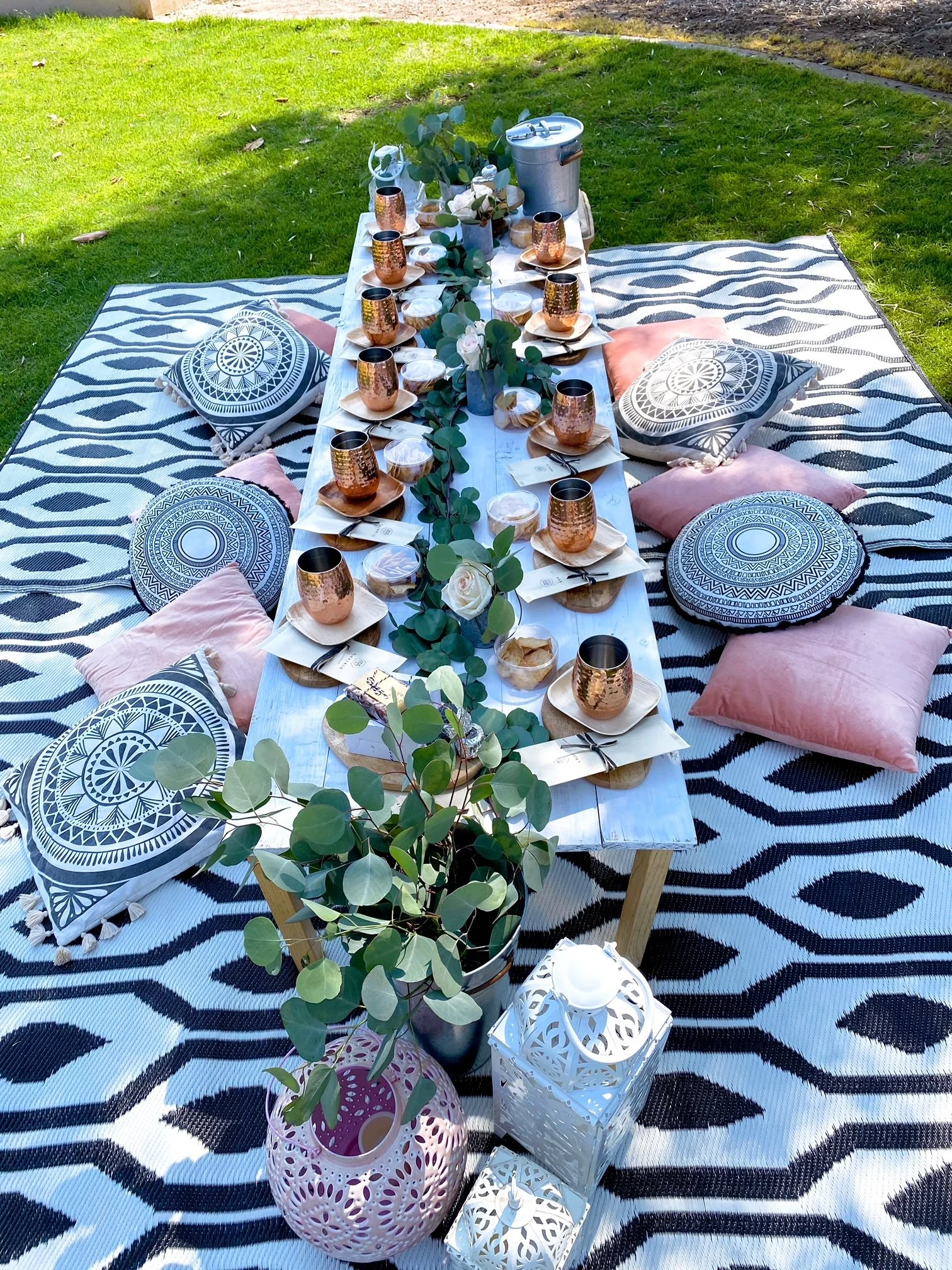 PICNICS — Pop Up Picnic Co.