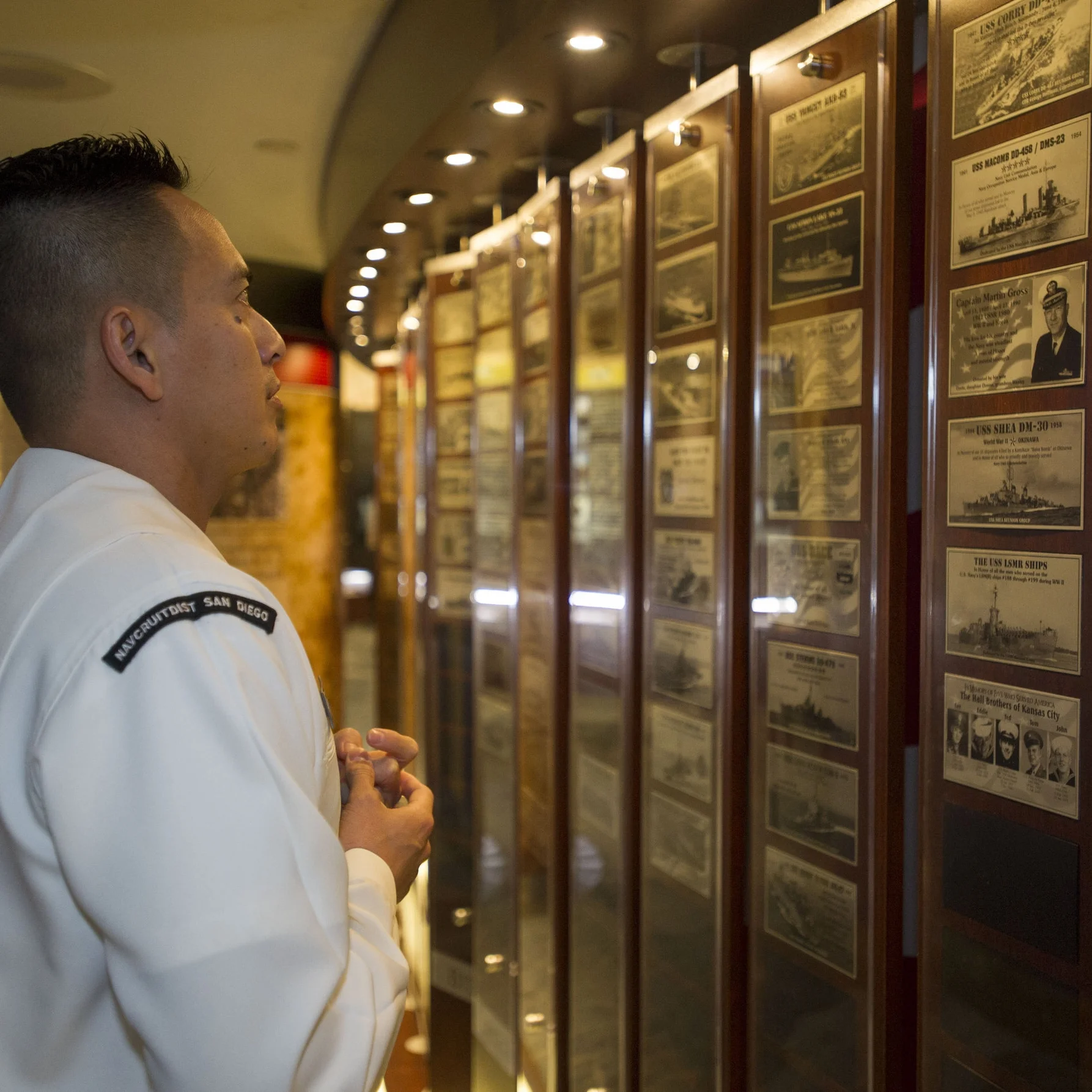 Leave a Legacy — United States Navy Memorial