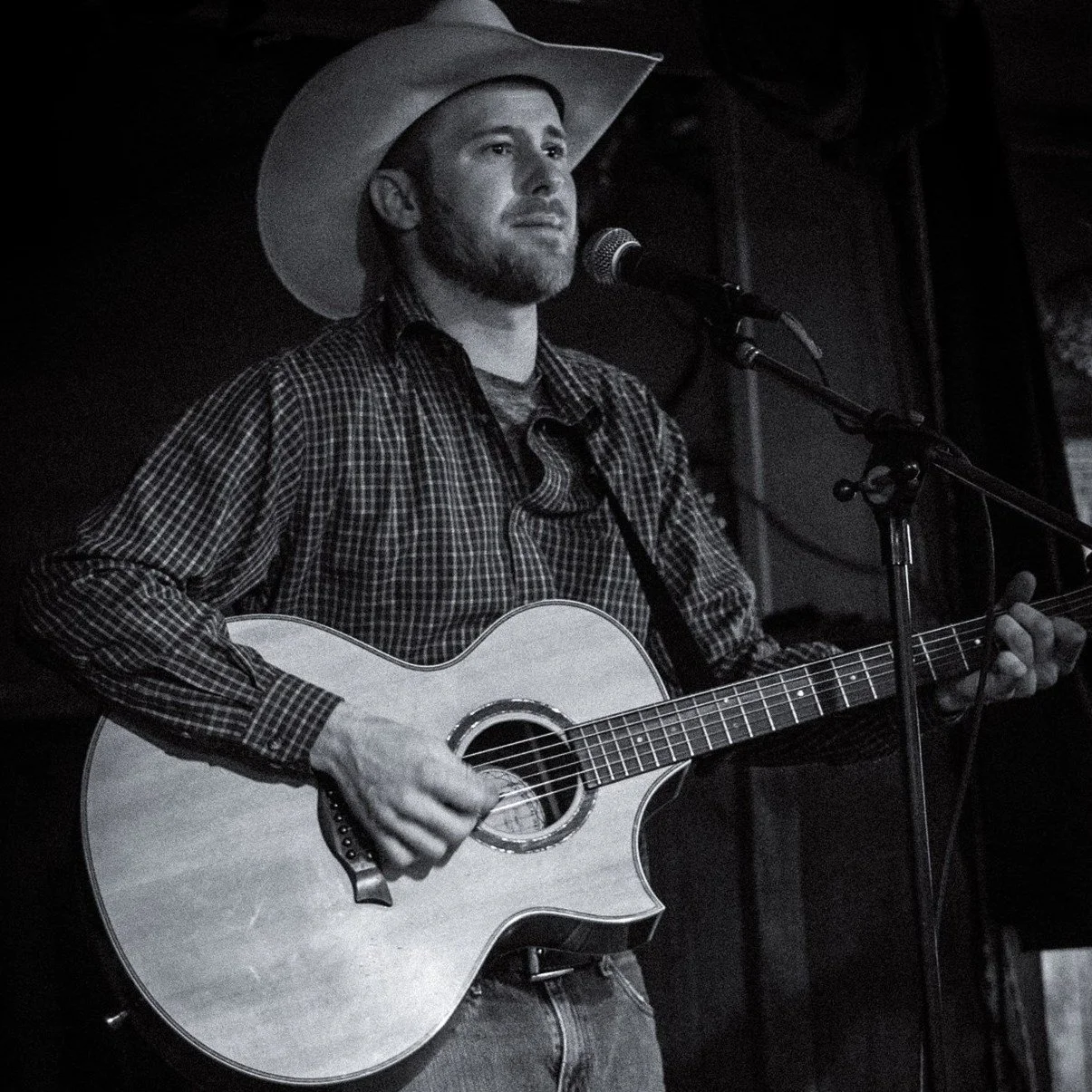 Music & Events Calendar — Tranche Estate