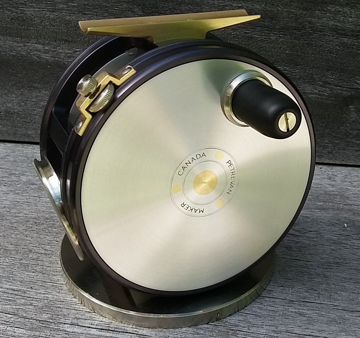Canada Fishing Reels