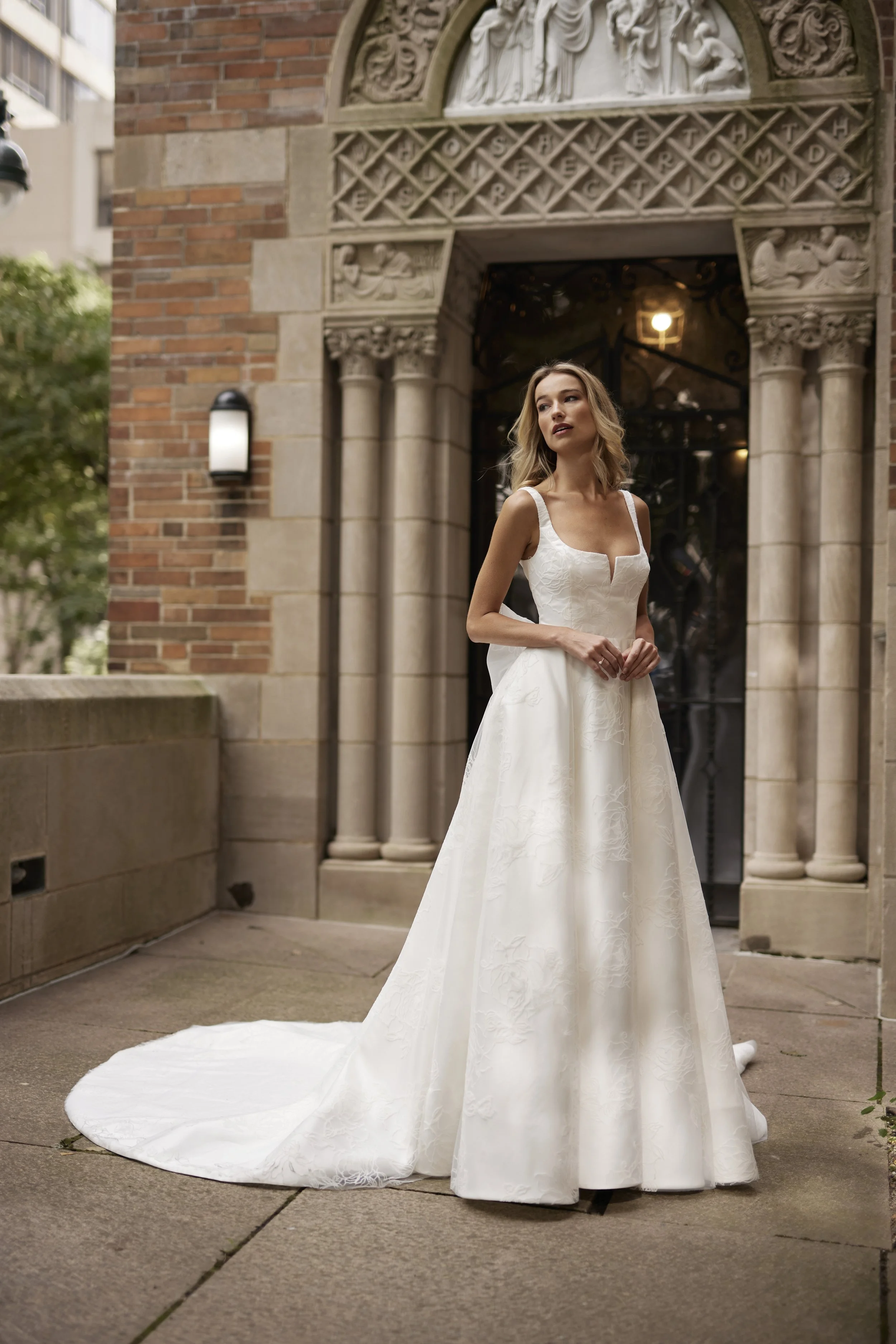 trunk shows — Ultimate Bride Ultimate Bride Chicago Bridal Salon