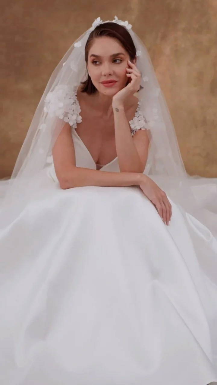 our story — Ultimate Bride Ultimate Bride Chicago Bridal Salon