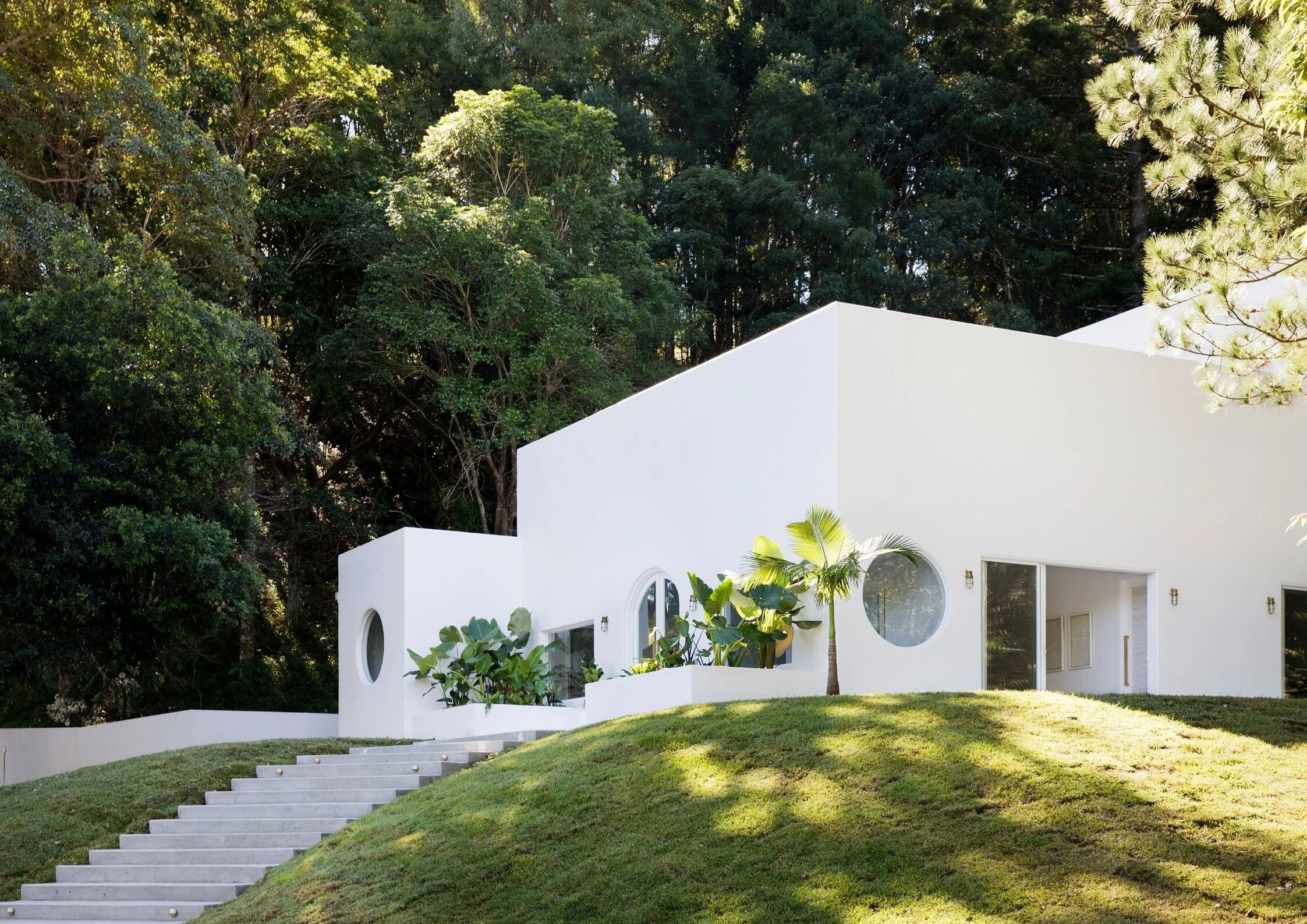 How To Choose The Perfect White Paint For Your Space — THREE BIRDS ...