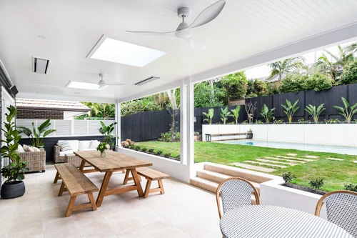 FEAST YOUR EYES ON THIS RENO SCHOOL STUDENT’S BALGOWLAH BEAUTY — THREE ...