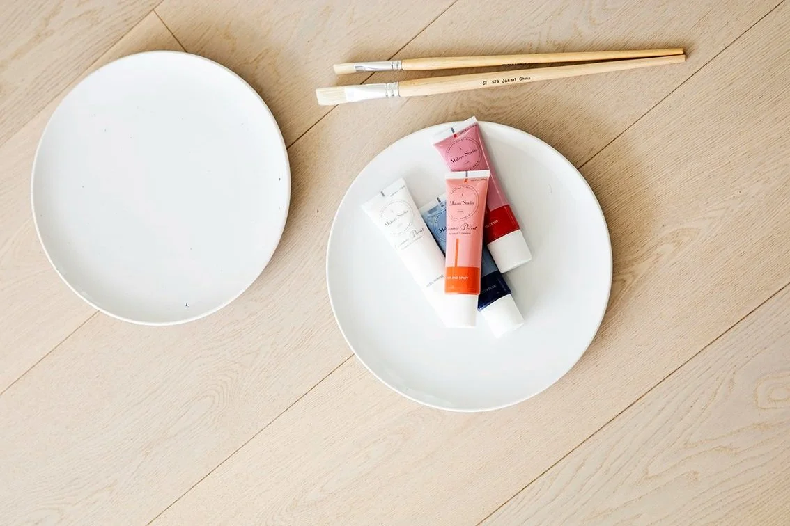 CHRISSY CRAFT: DIY DINNER PLATES & WRAPPING — THREE BIRDS RENOVATIONS