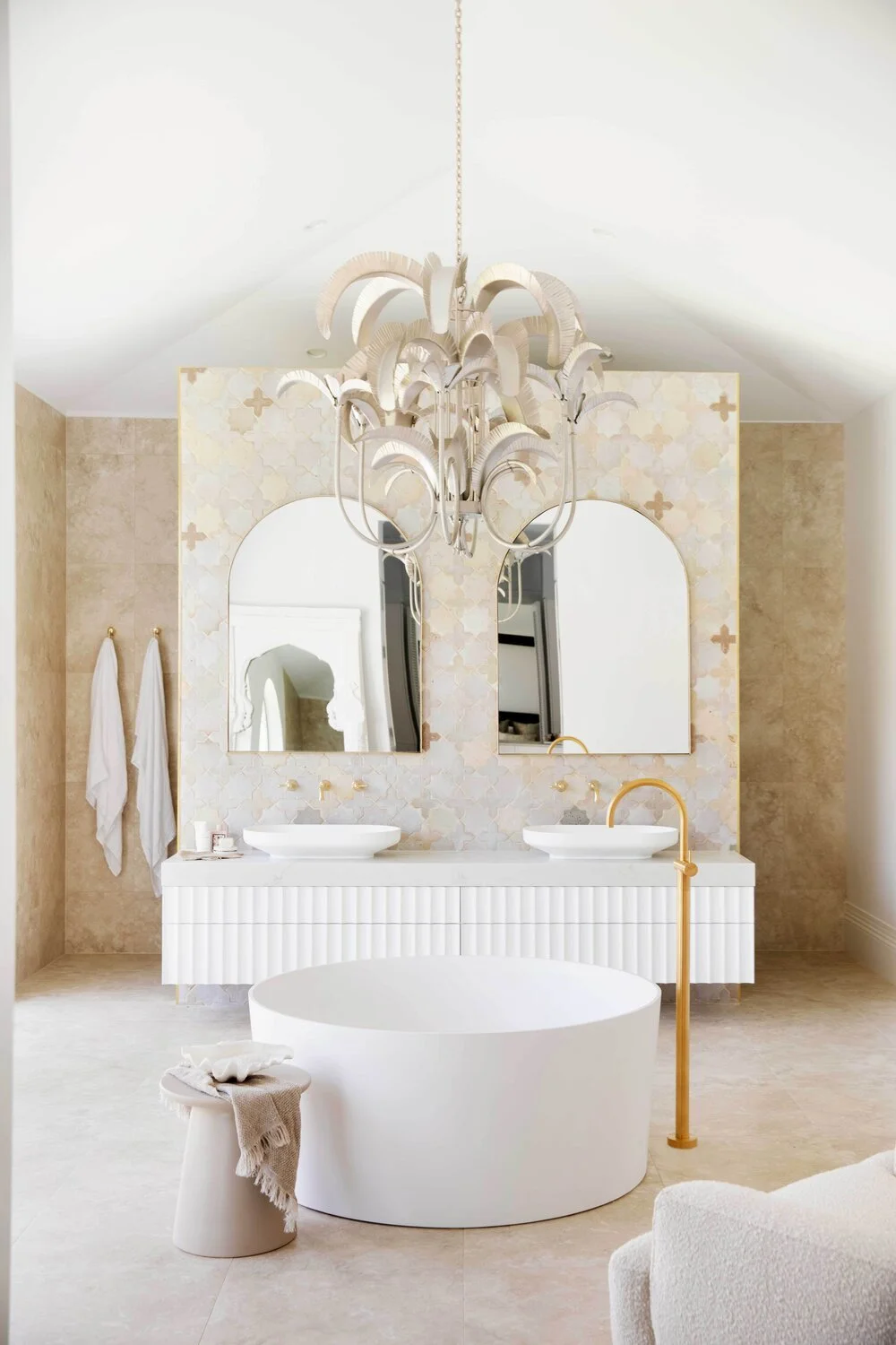 The Best Bathroom Lighting Ideas for a Stylish and Functional Space ...