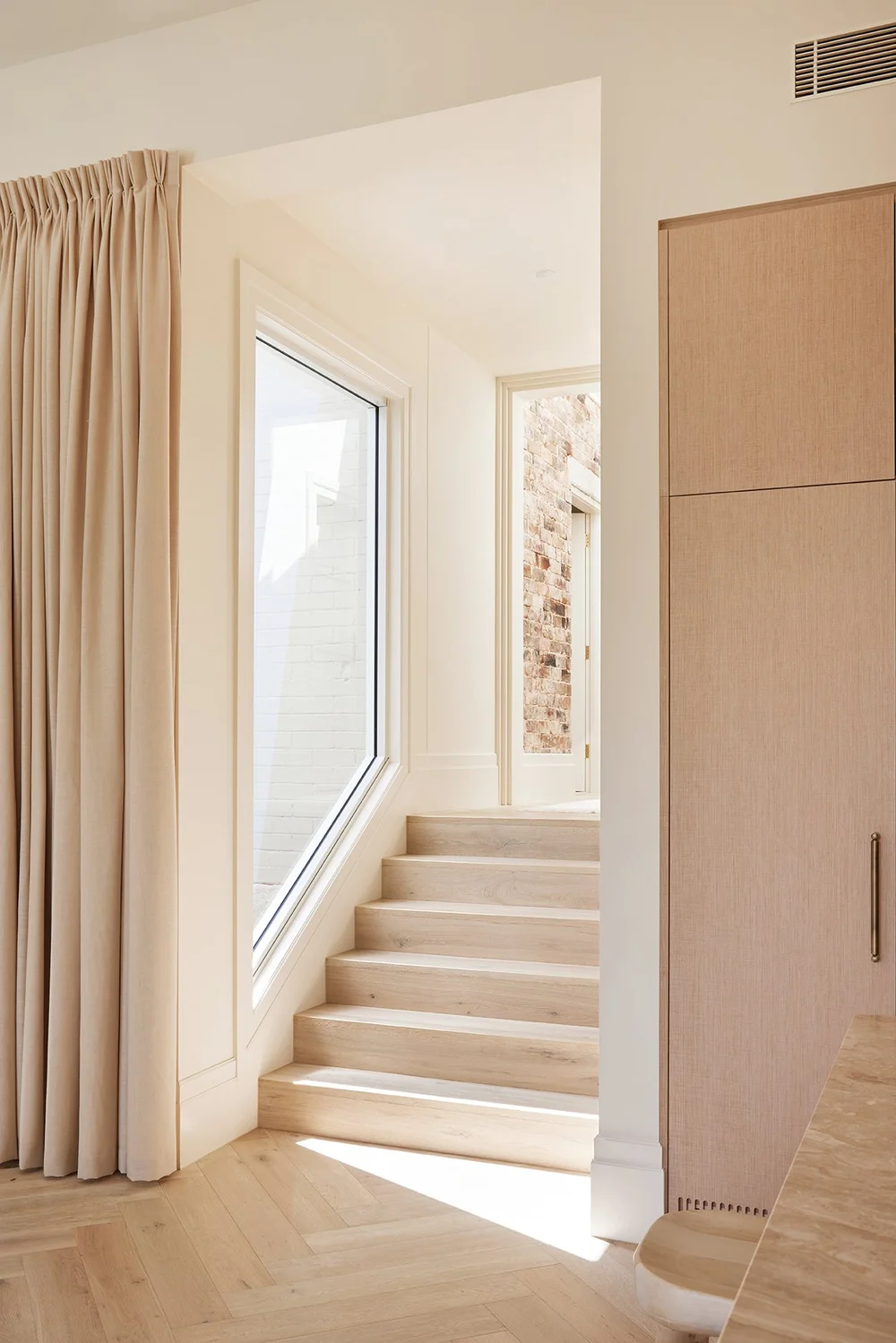 GET THE LOOK - ENTRY, HALLWAY + POWDER ROOM - HOUSE 17 — THREE BIRDS ...
