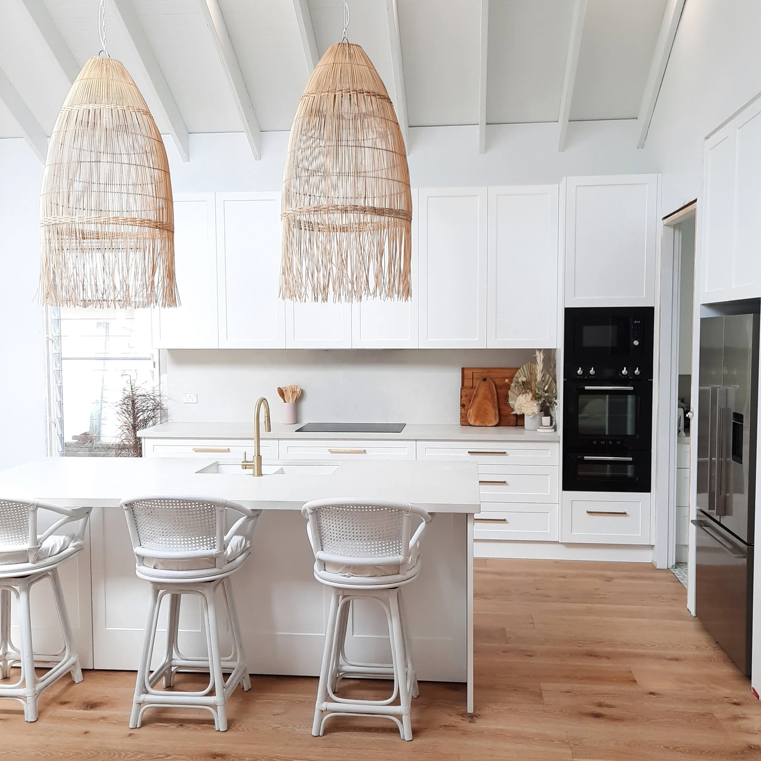 FROM RAT HAVEN TO COASTAL RETREAT: HOW JESS TRANSFORMED A RUNDOWN FIBRO ...