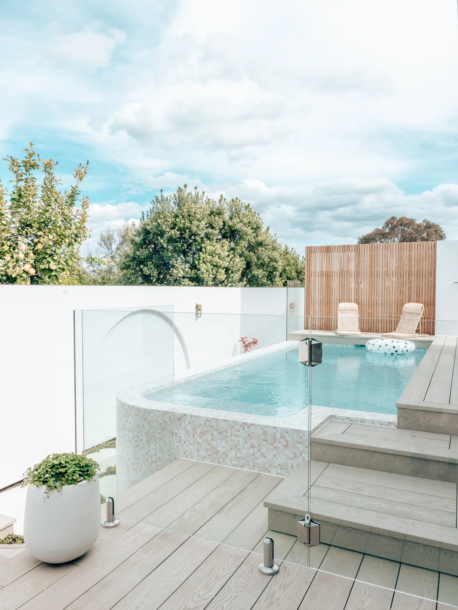 Small Space, Big Splash: Why a Plunge Pool is Perfect for Your Home ...