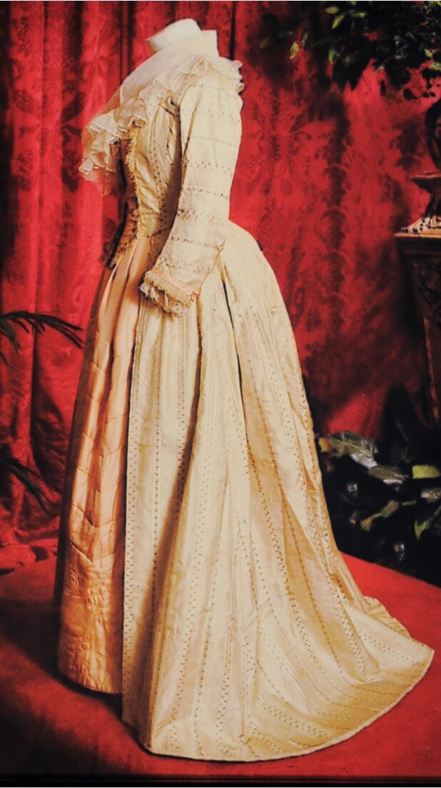 18th Century Dress — Totnes Fashion & Textiles Museum