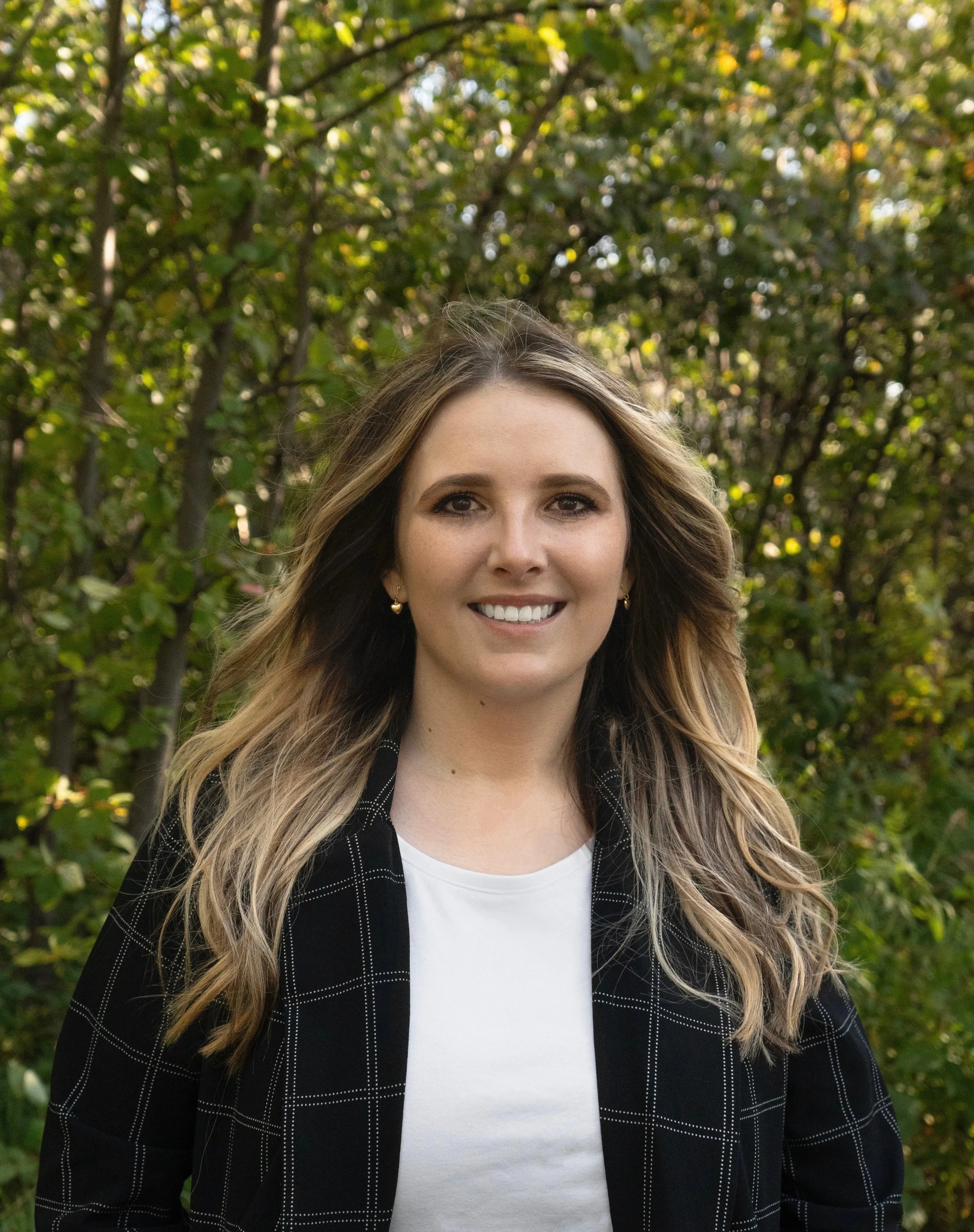 Our Sherwood Park Therapists | Evolution Psychology — Evolution Psychology