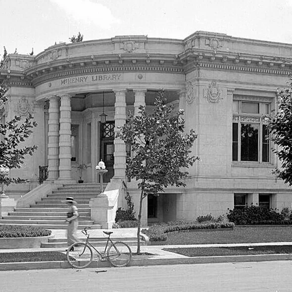 McHenry Museum & Historical Society