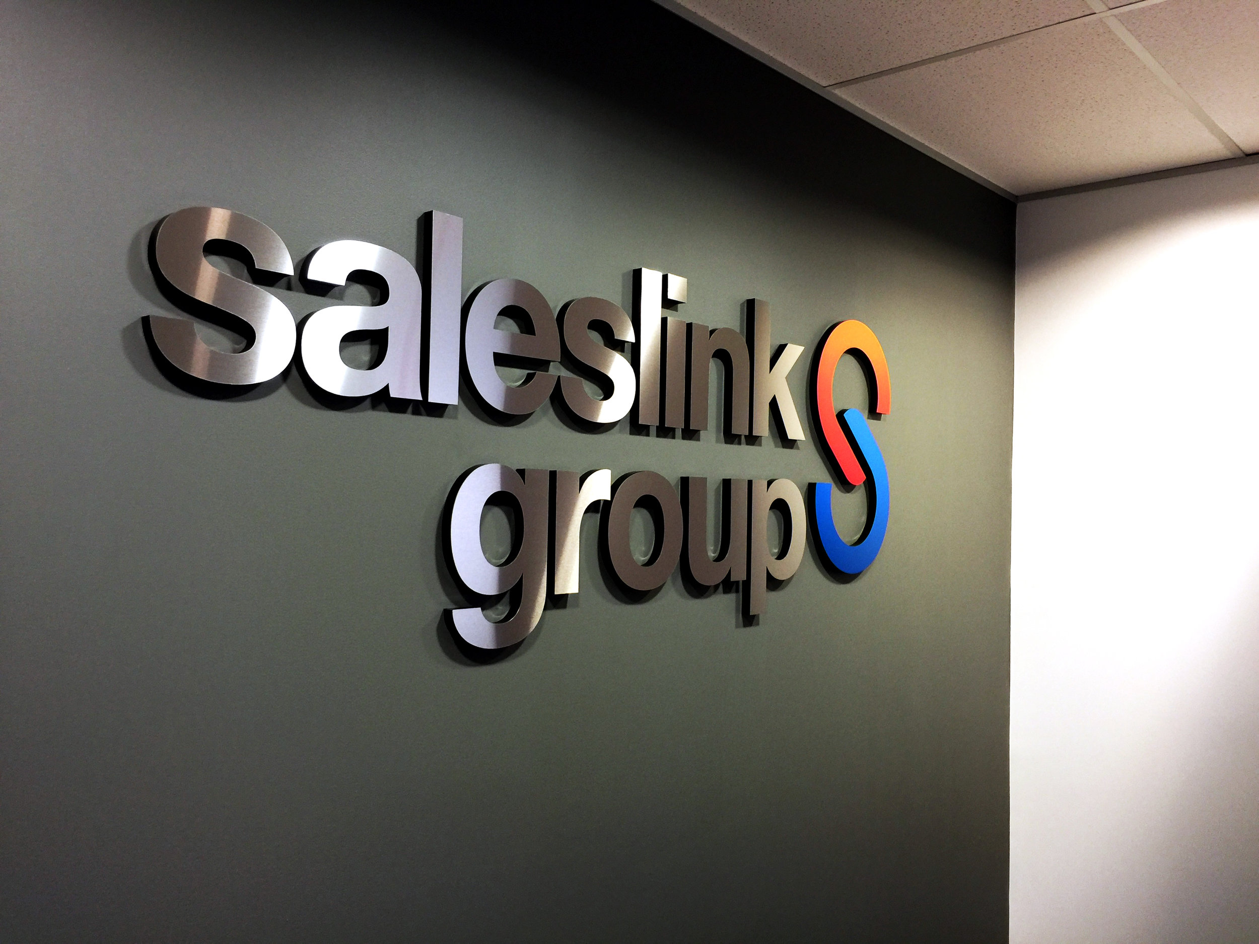 Corporate Office Signage Brisbane - Reception Signs | HiDesign ...