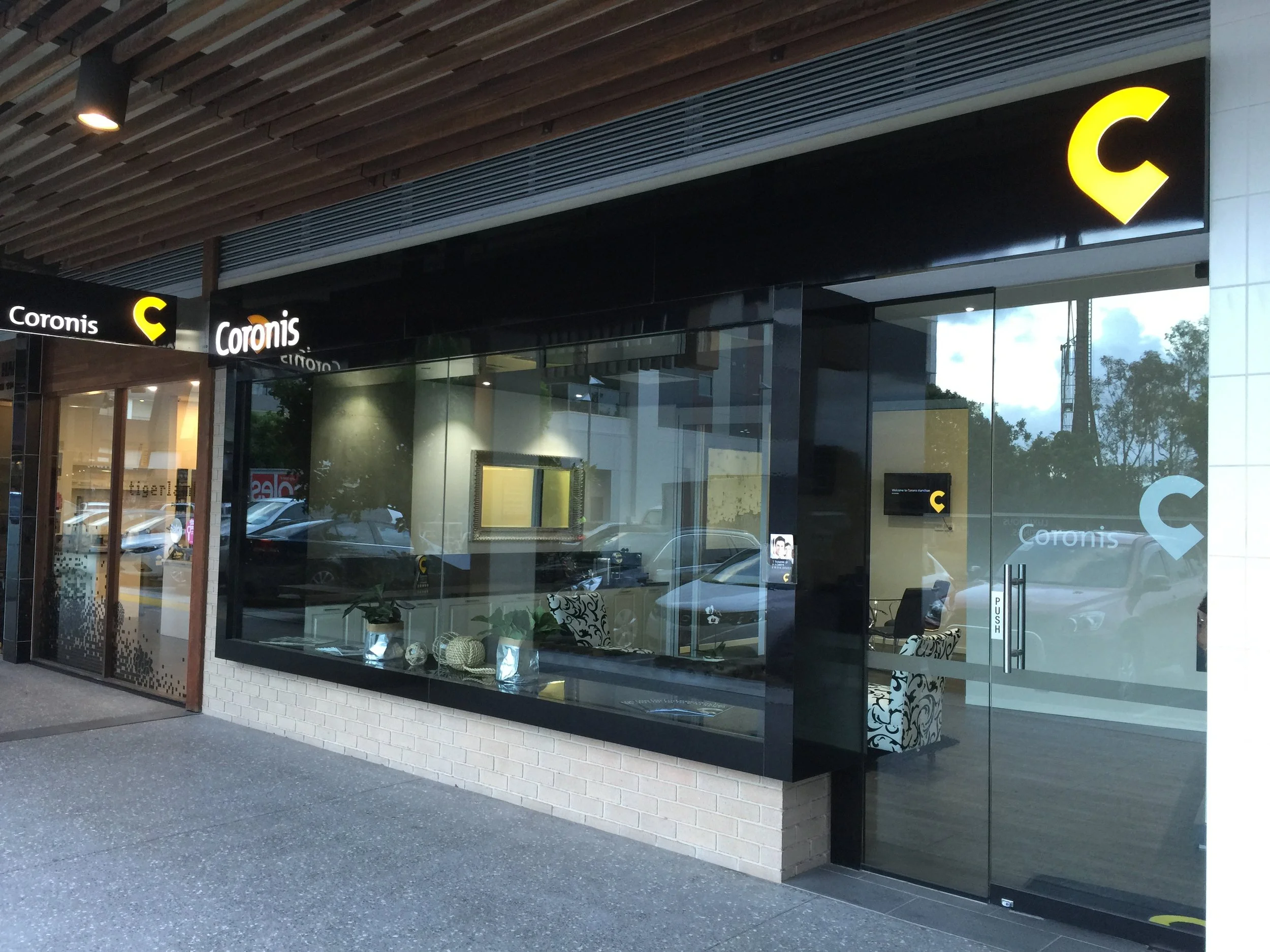 Real Estate - HiDesigns: Signwriters, Signage Companies & Sign Makers ...